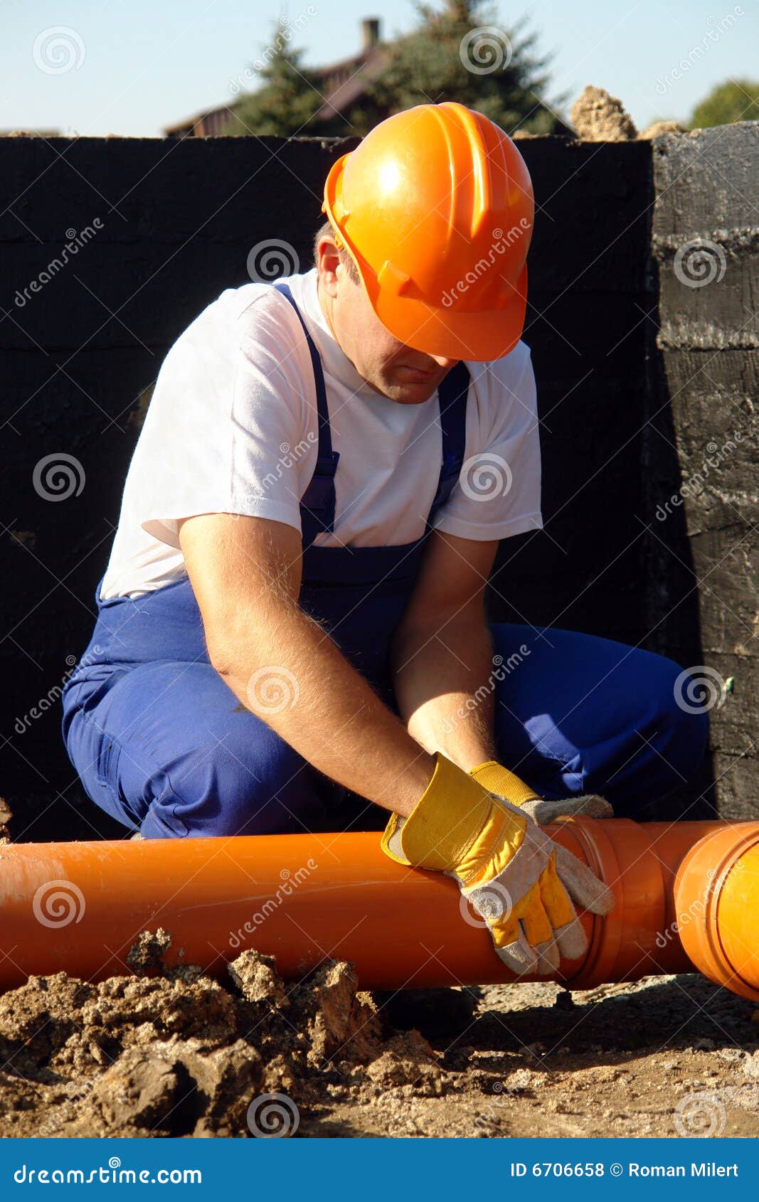 Plumber at work stock photo. Image of housing, people - 6706658
