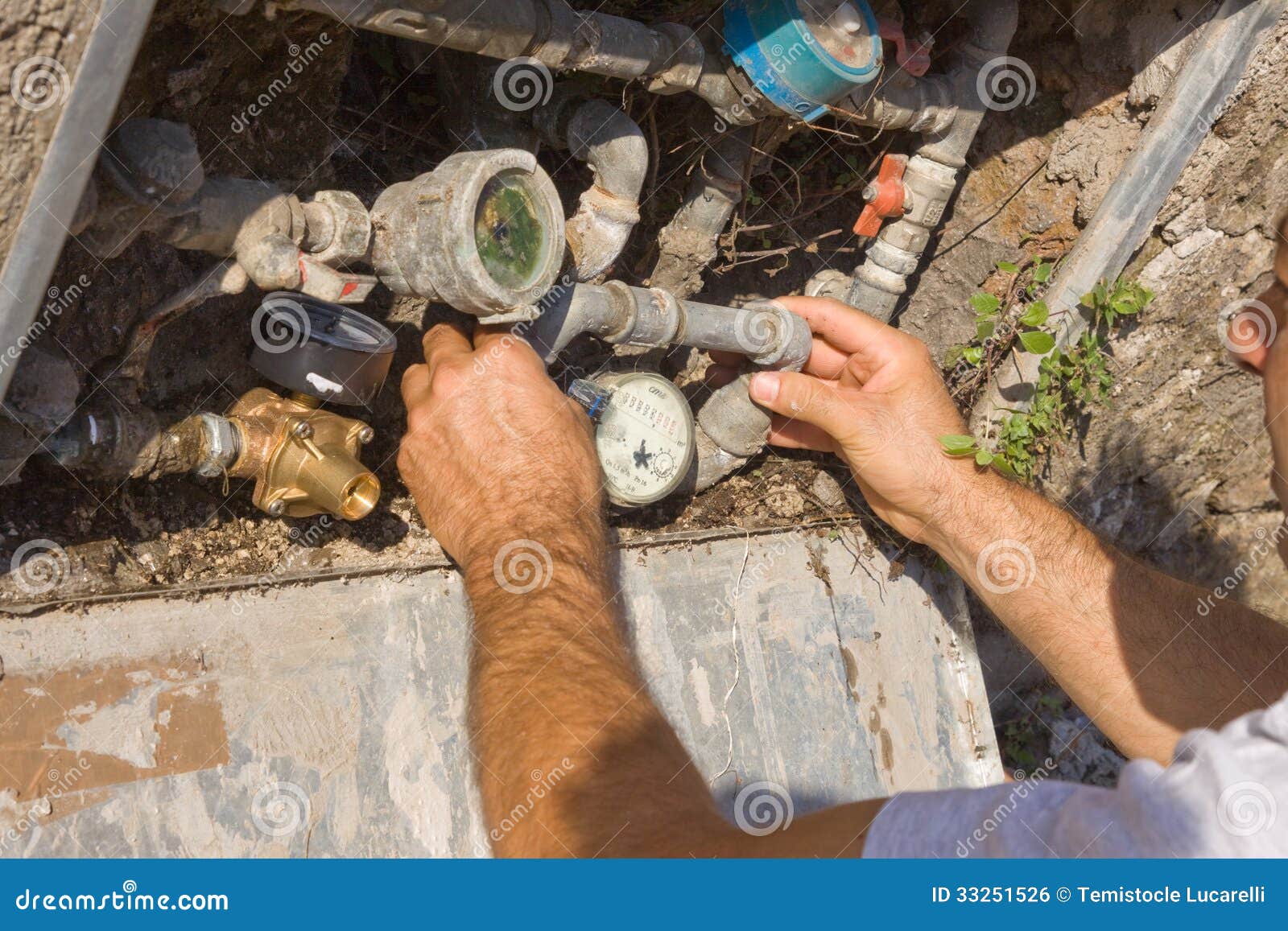 Plumber at work stock photo. Image of bricklayer, builder - 33251526
