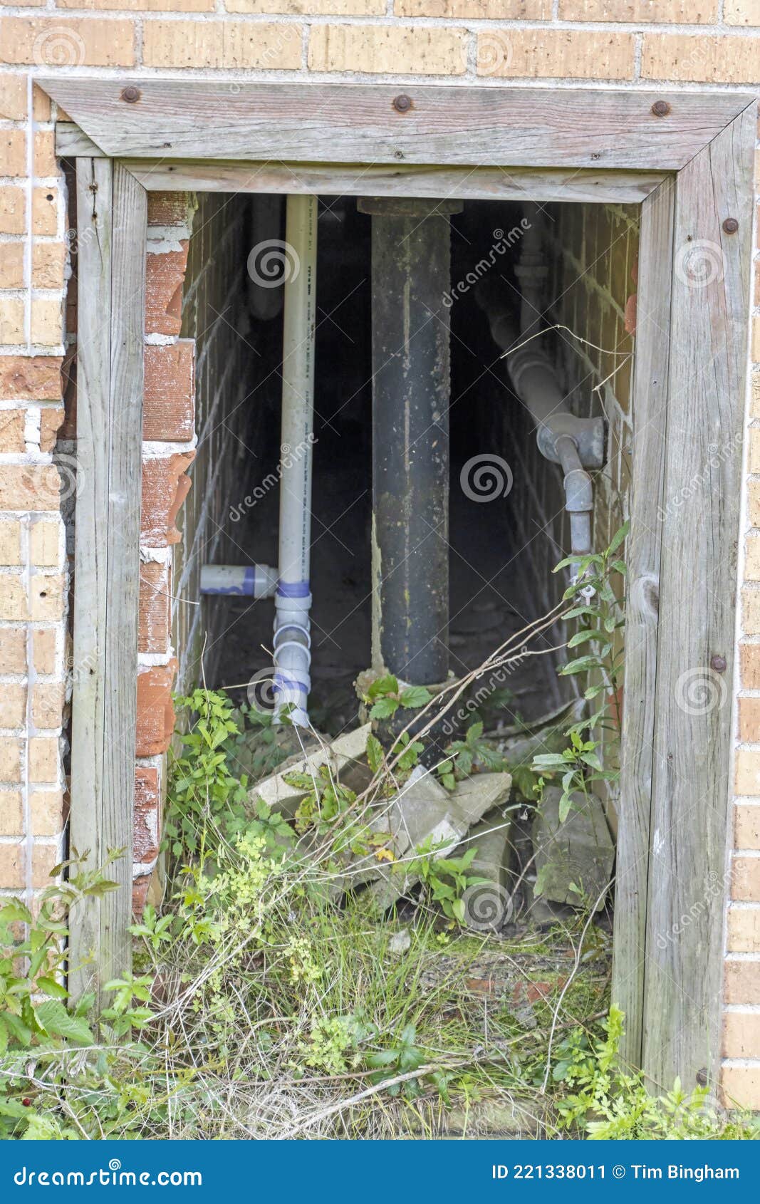 Plumbing crawl space stock image. Image of white, grey - 221338011