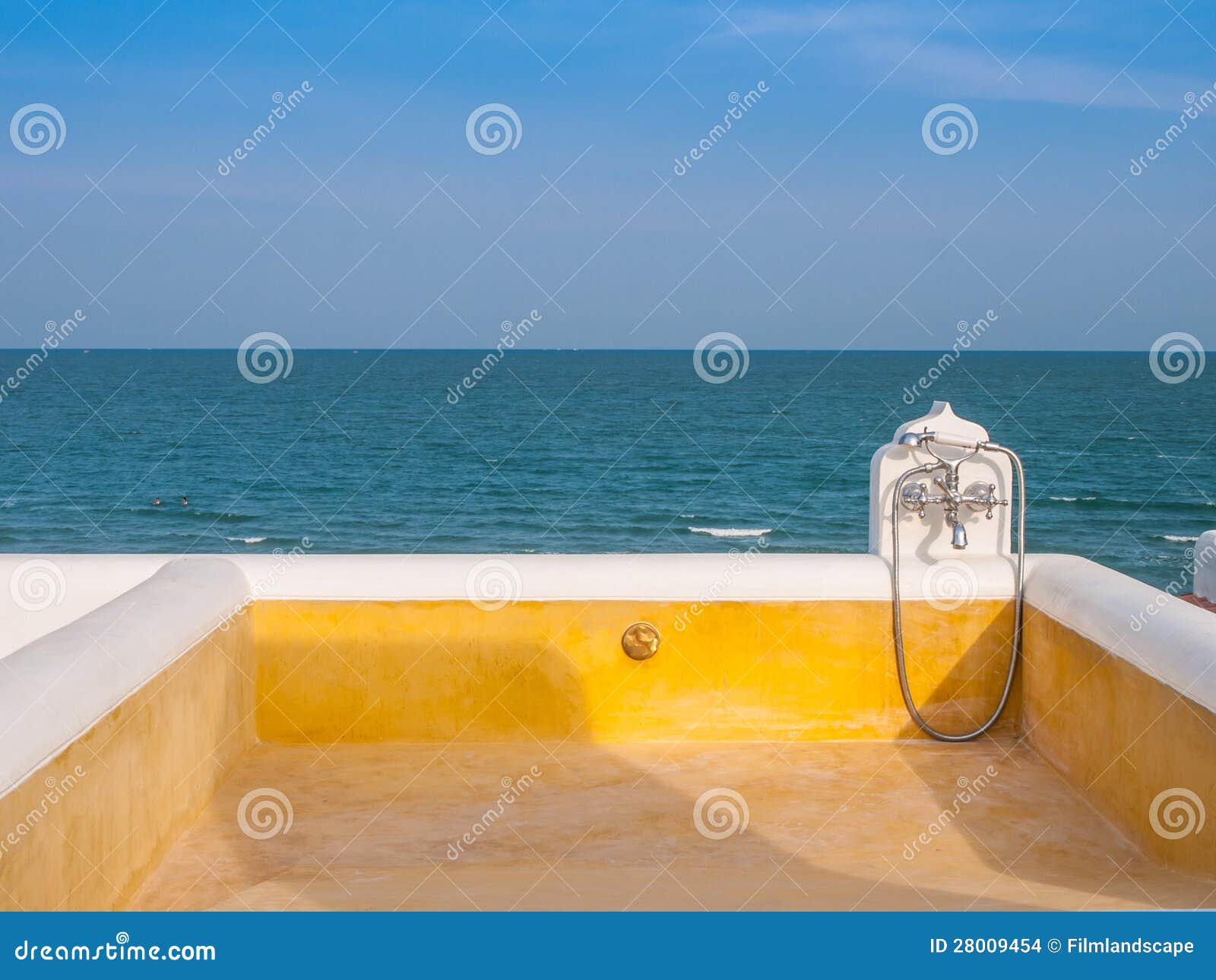 Plunge Pool At The Base Of A Waterfall Stock Photography ...
