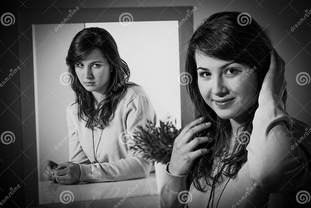 Plus Grands Complexes De Dissimulation Photo stock - Image du sensation ...