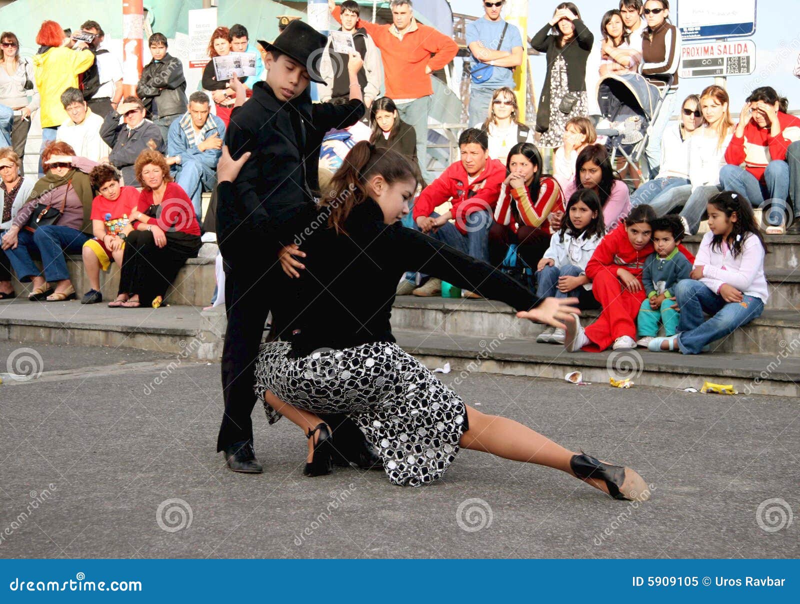 Población de la Argentina imagen editorial. Imagen de ropa - 5909105