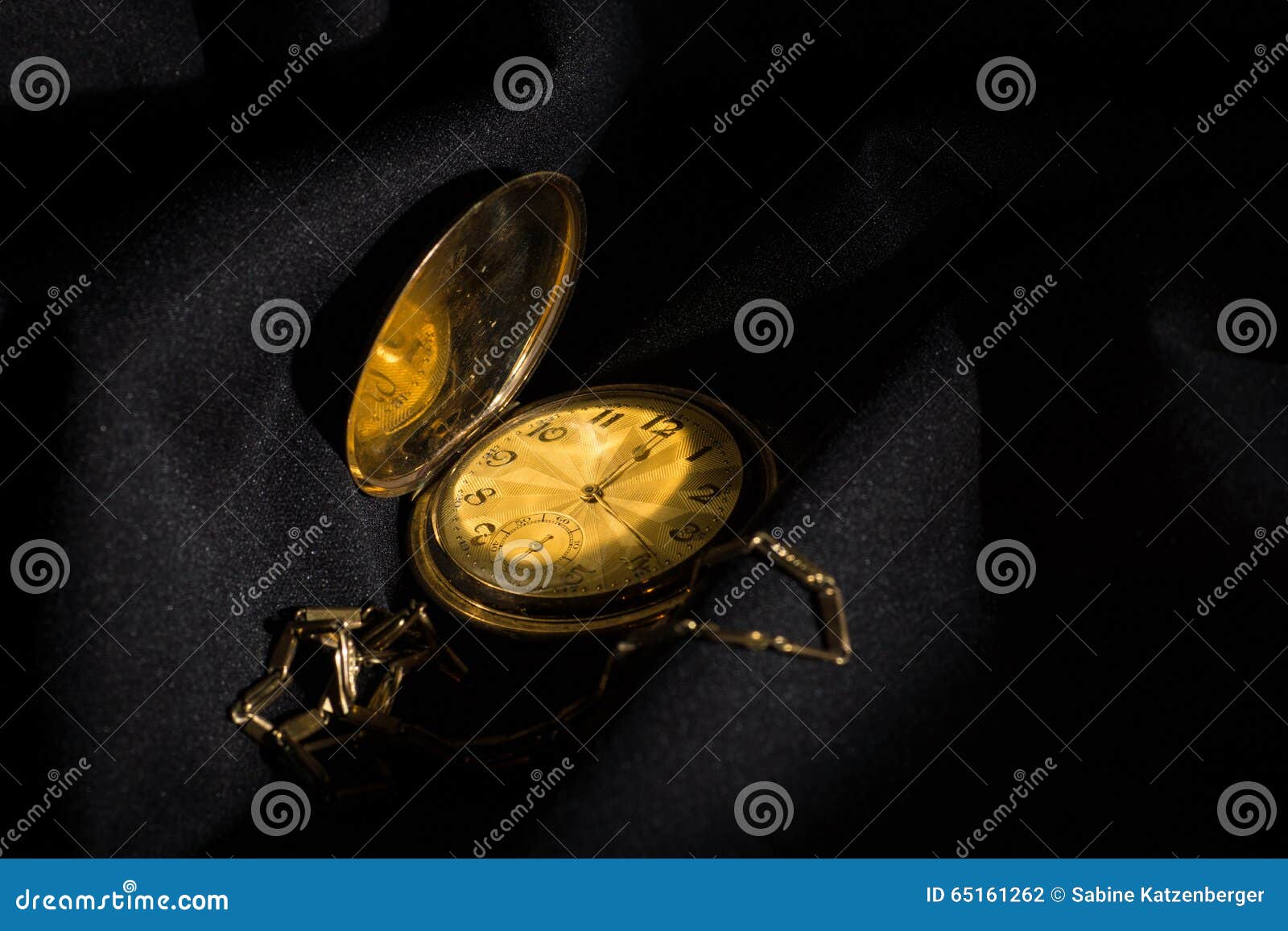 Pocket watch stock photo. Image of jewelry, open, clock - 65161262
