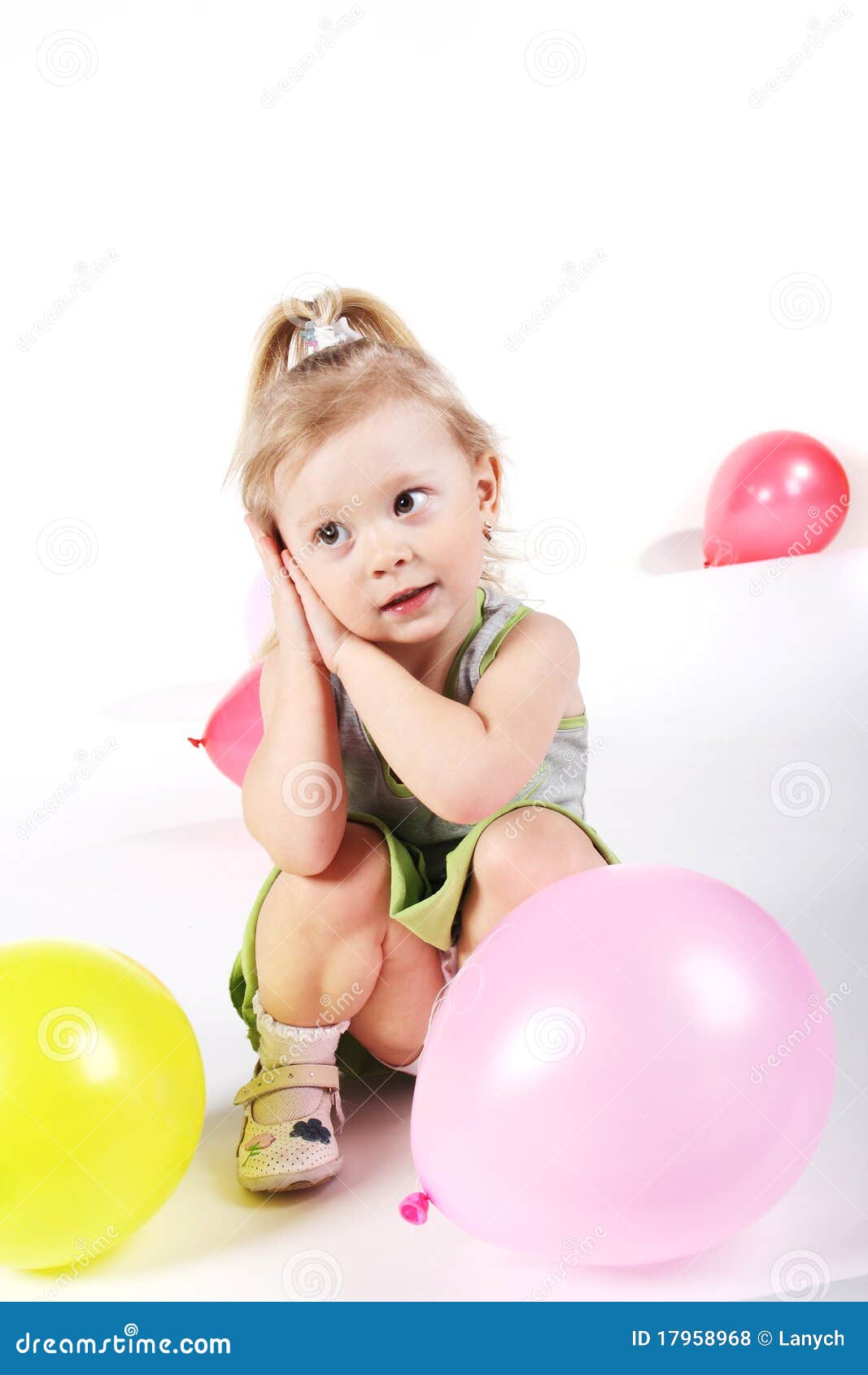 Poco modelo foto de archivo. Imagen de adorable, estudio - 17958968