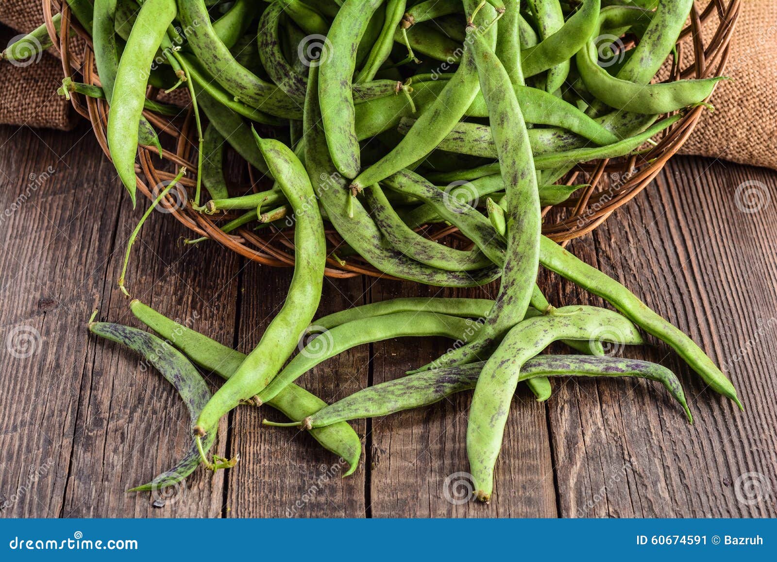 Pods of green beans stock image. Image of cook, table - 60674591