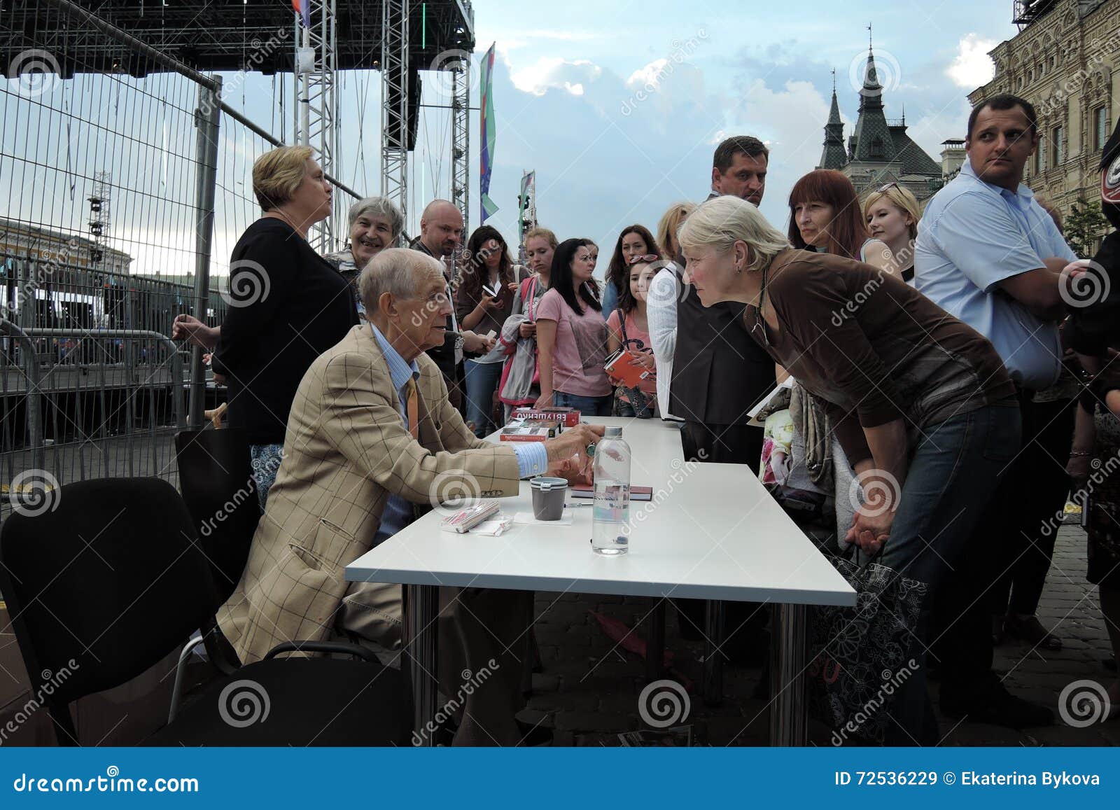 Poet Evgeny Evtushenko Editorial Stock Image Image Of Poet 72536229