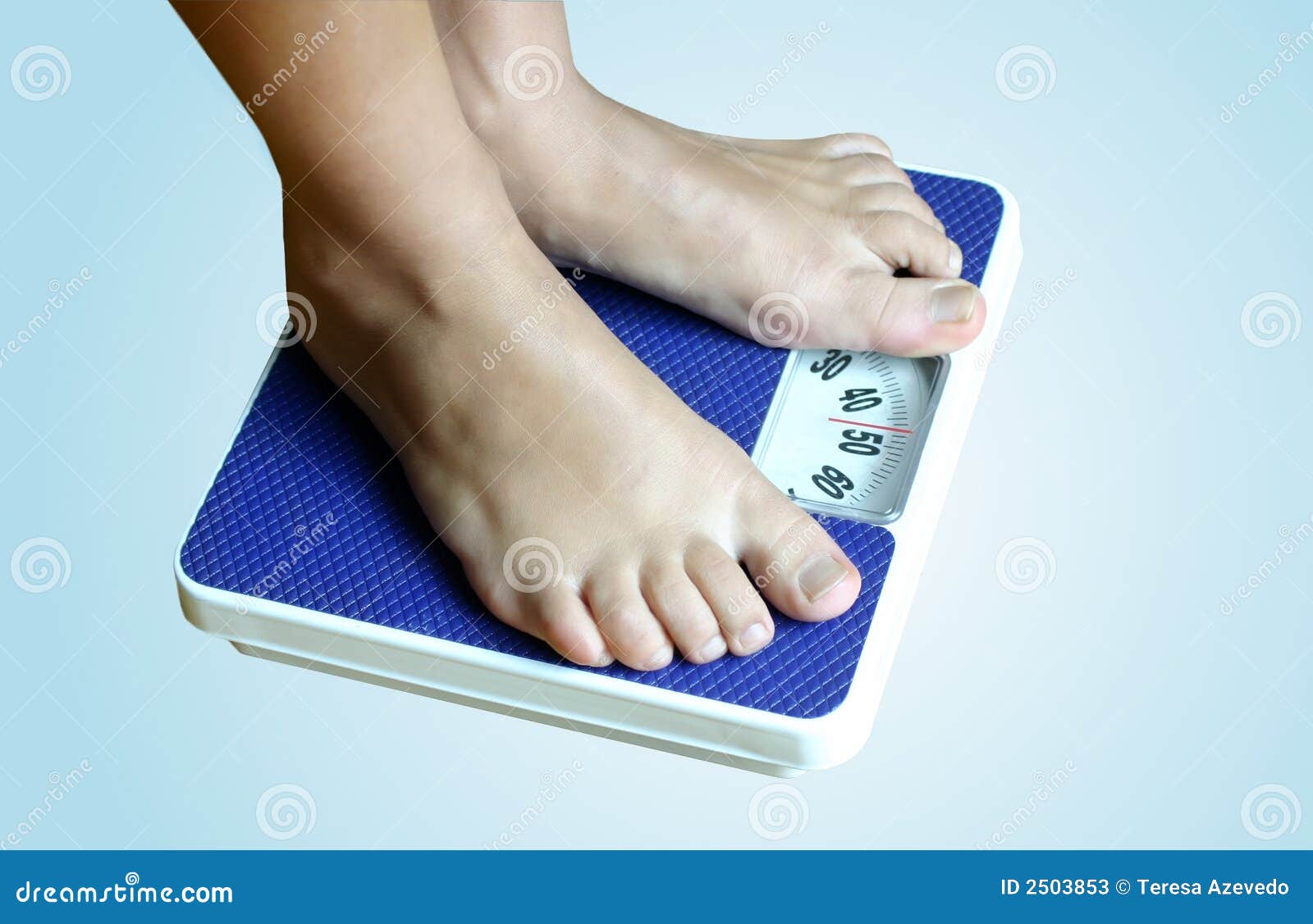 Poids image stock. Image du fuselage, bathroom, aptitude - 2503853