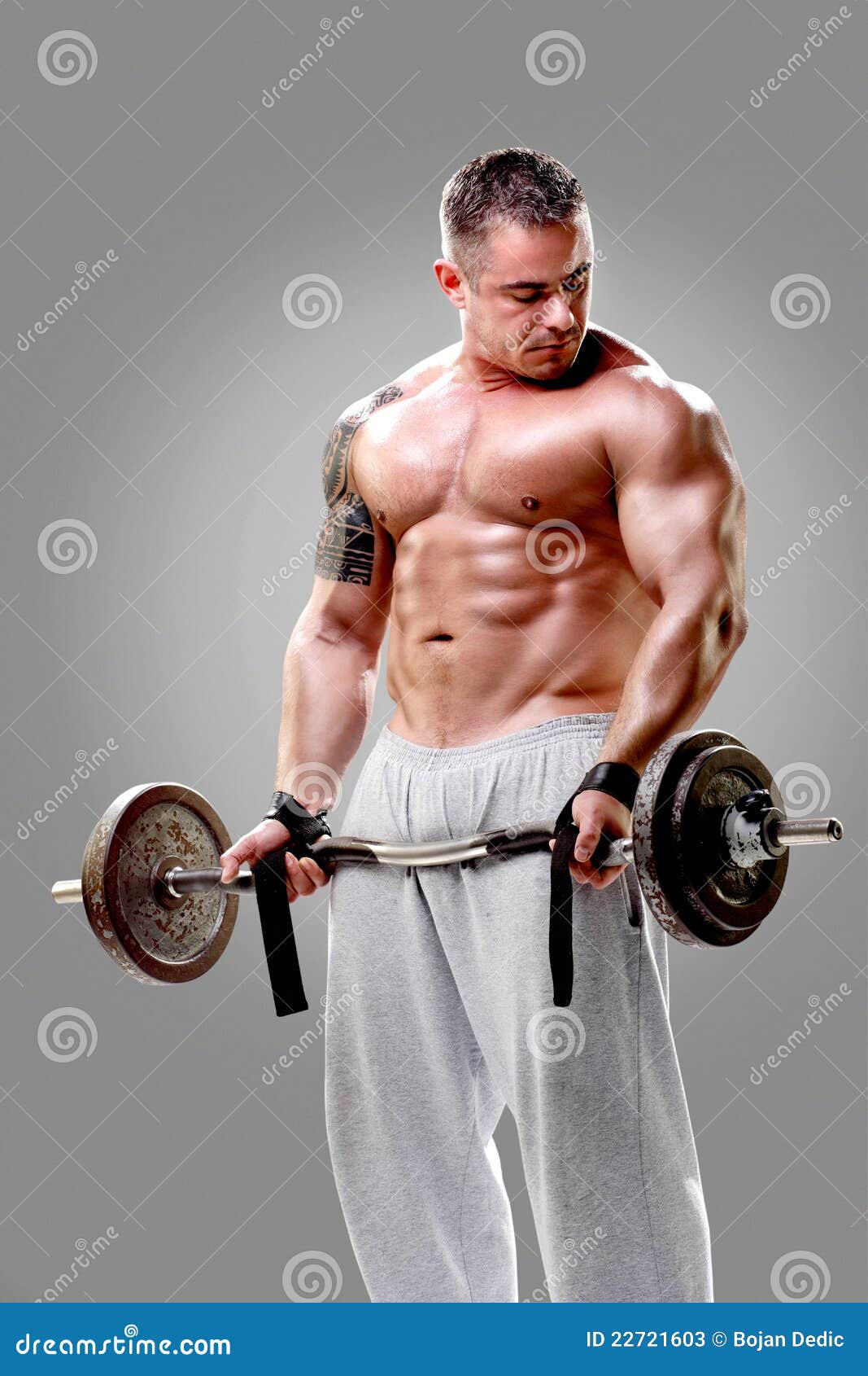 Poids De Levage De Bodybuilder Image stock - Image du aptitude ...
