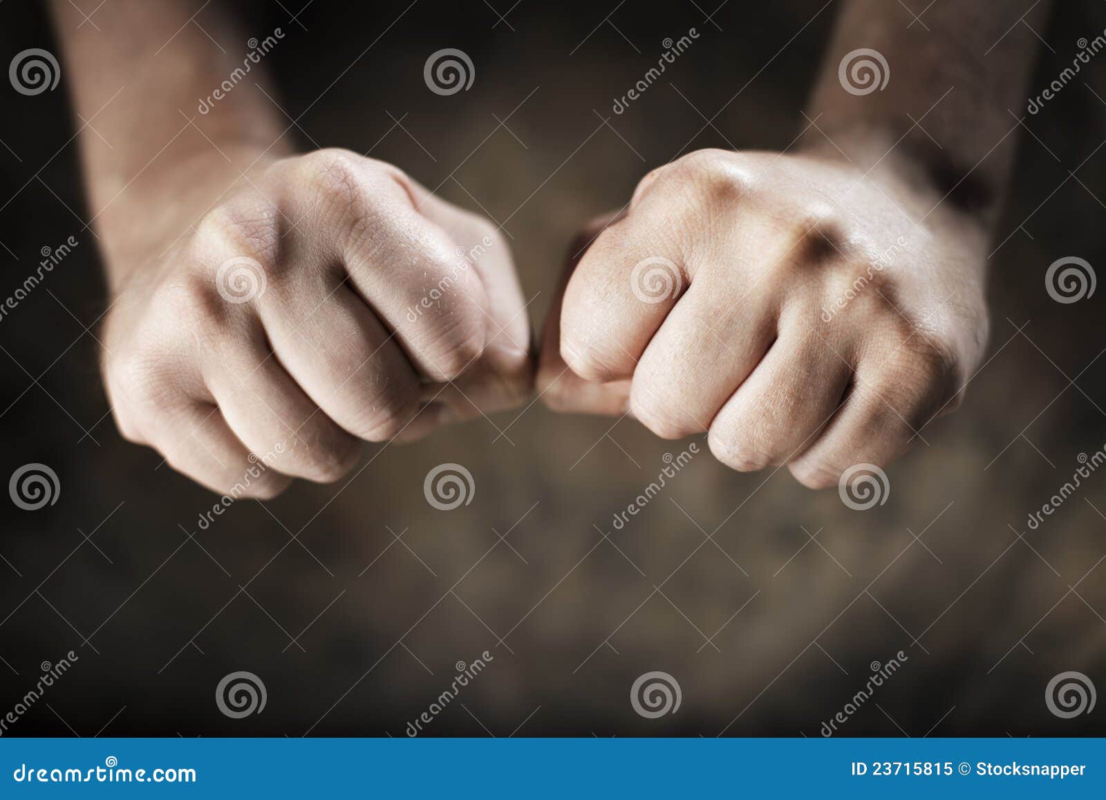Poings image stock. Image du poing, paire, serrage, poings - 23715815