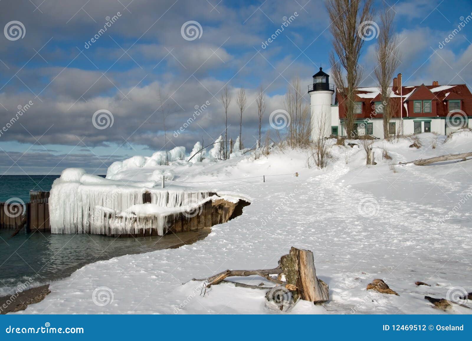 Point Betsie Lighthouse stock photo. Image of frozen - 12469512
