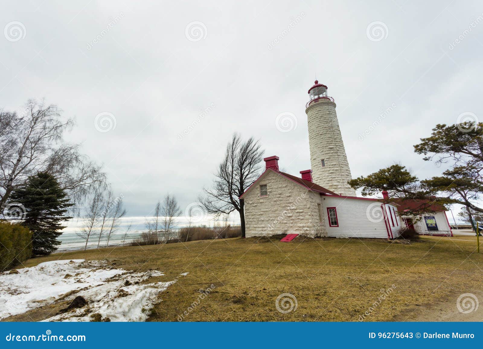 Point Clark Lighthouse stock image. Image of vacation - 96275643