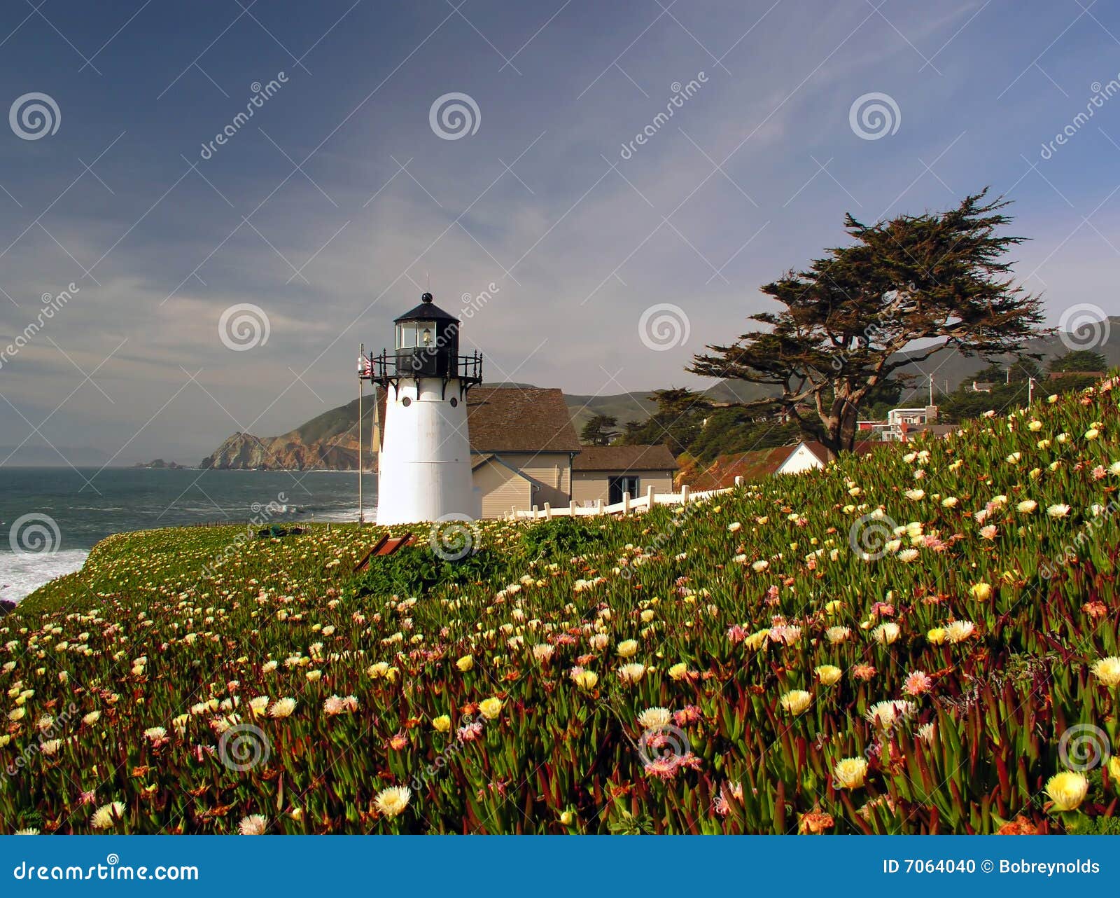 Point Montara Lighthouse stock photo. Image of francisco - 7064040
