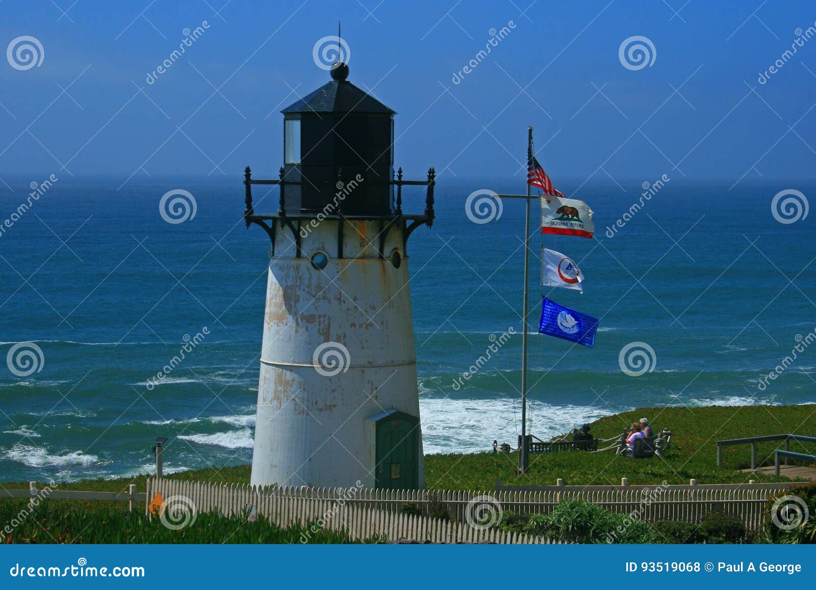 Point Montara Lighthouse editorial stock photo. Image of flying - 93519068