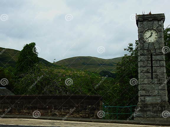 Pointer clock tower bridge stock image. Image of waterway - 229116705