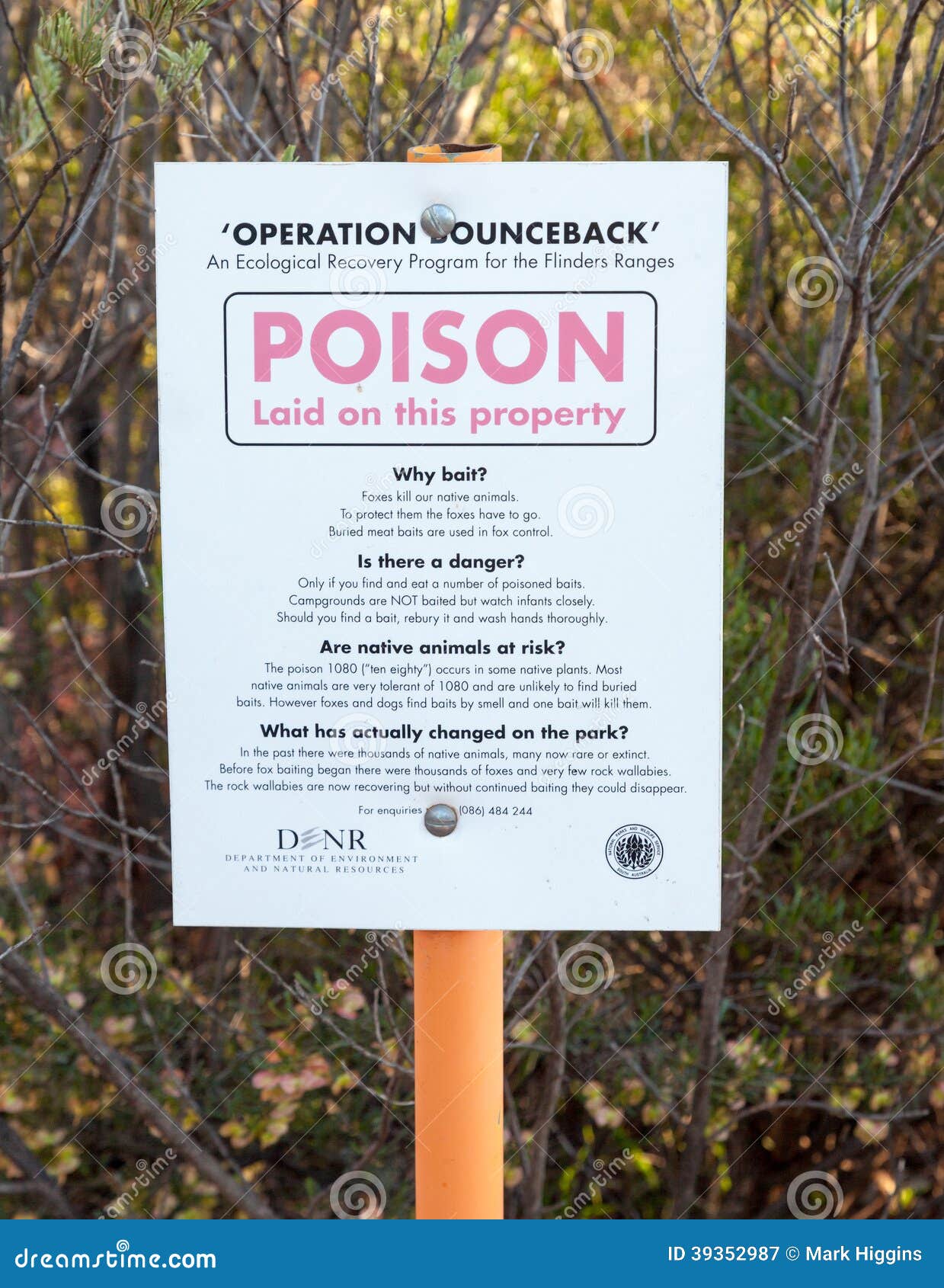 Poison safety sign editorial photography. Image of country - 39352987