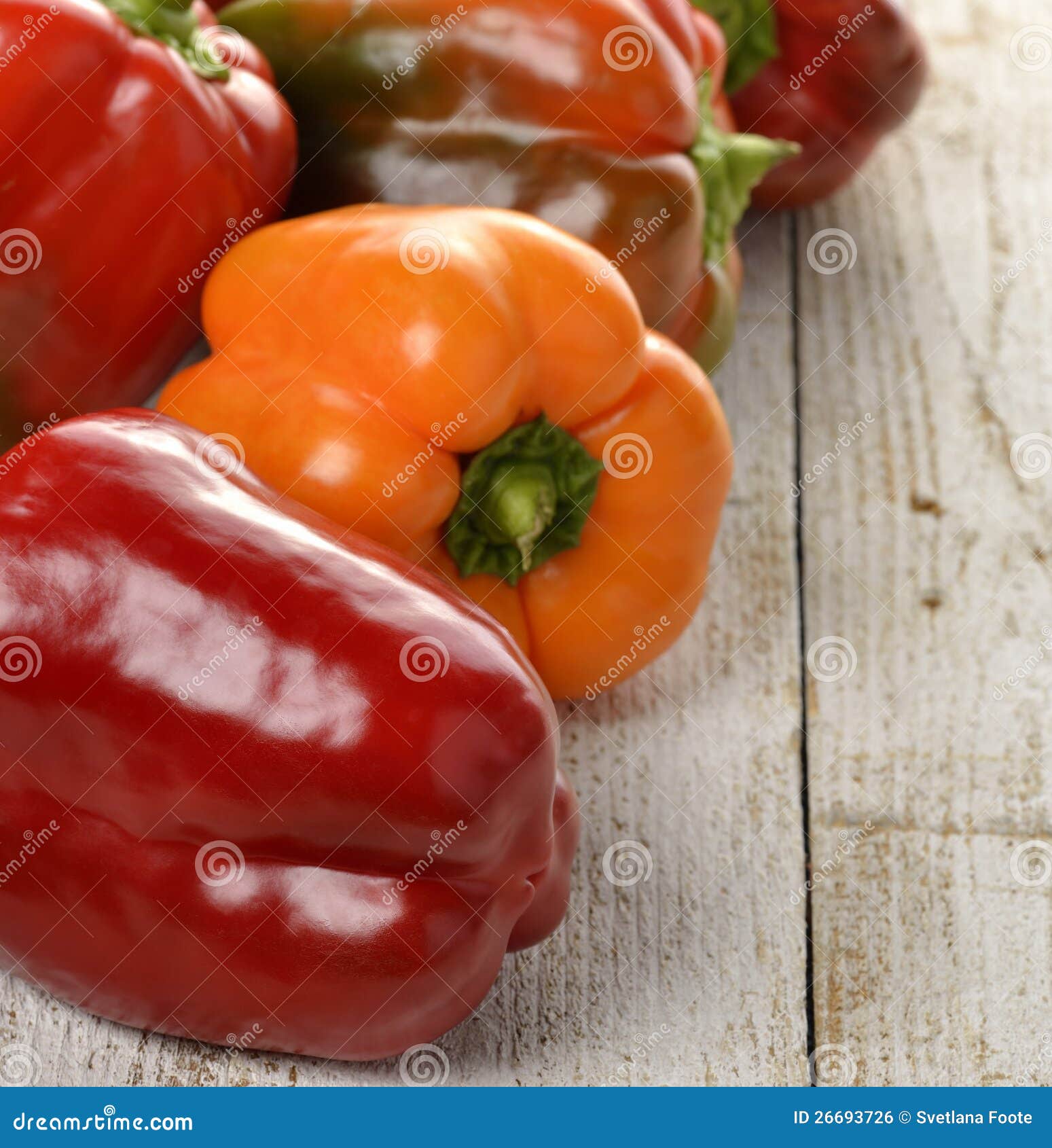 Poivron doux coloré photo stock. Image du sain, légume - 26693726