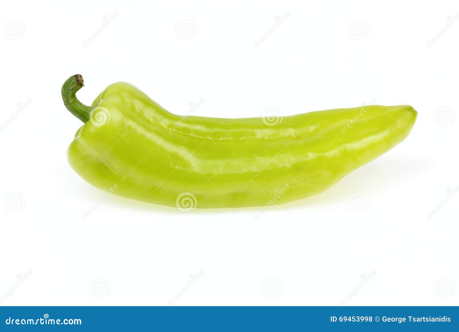Poivron vert pointu photo stock. Image du longtemps, isolement - 69453998