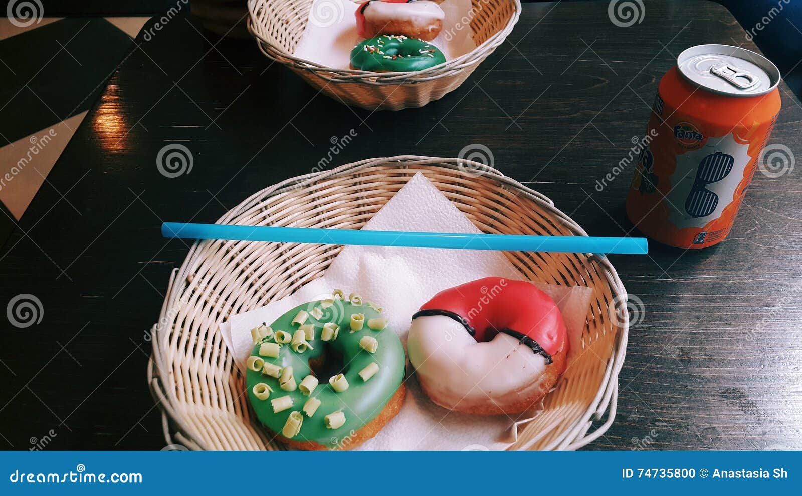 Pokeball donut editorial image. Image of pokeball, cafe - 74735800