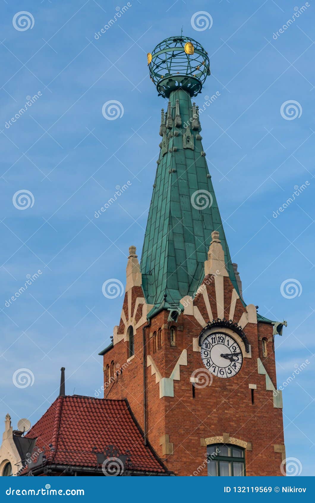 POLAND, KRAKOW - NOVEMBER 2018: Tower Building with Clock in Krakow ...