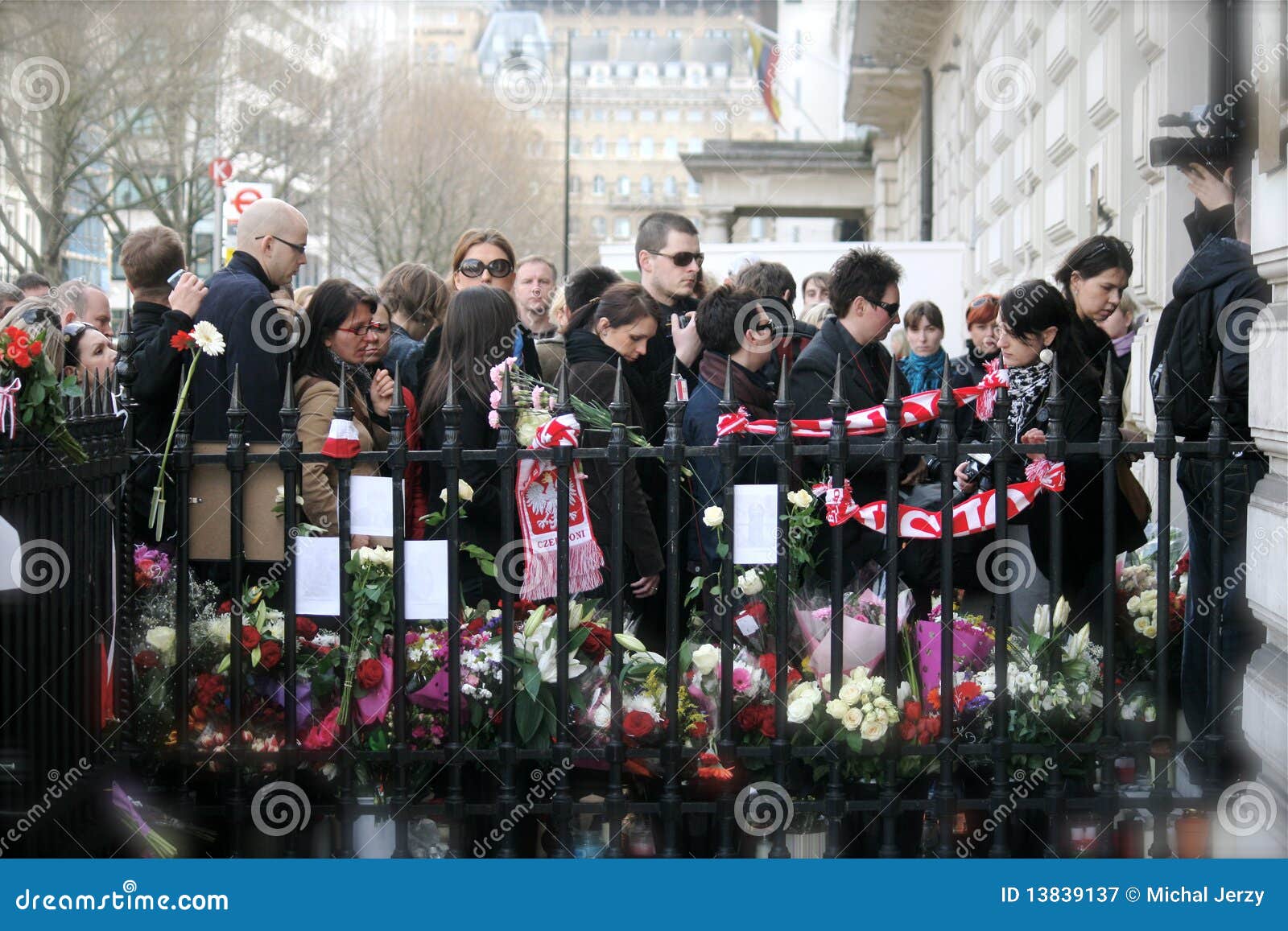 Poland official mourning editorial photography. Image of tribute - 13839137