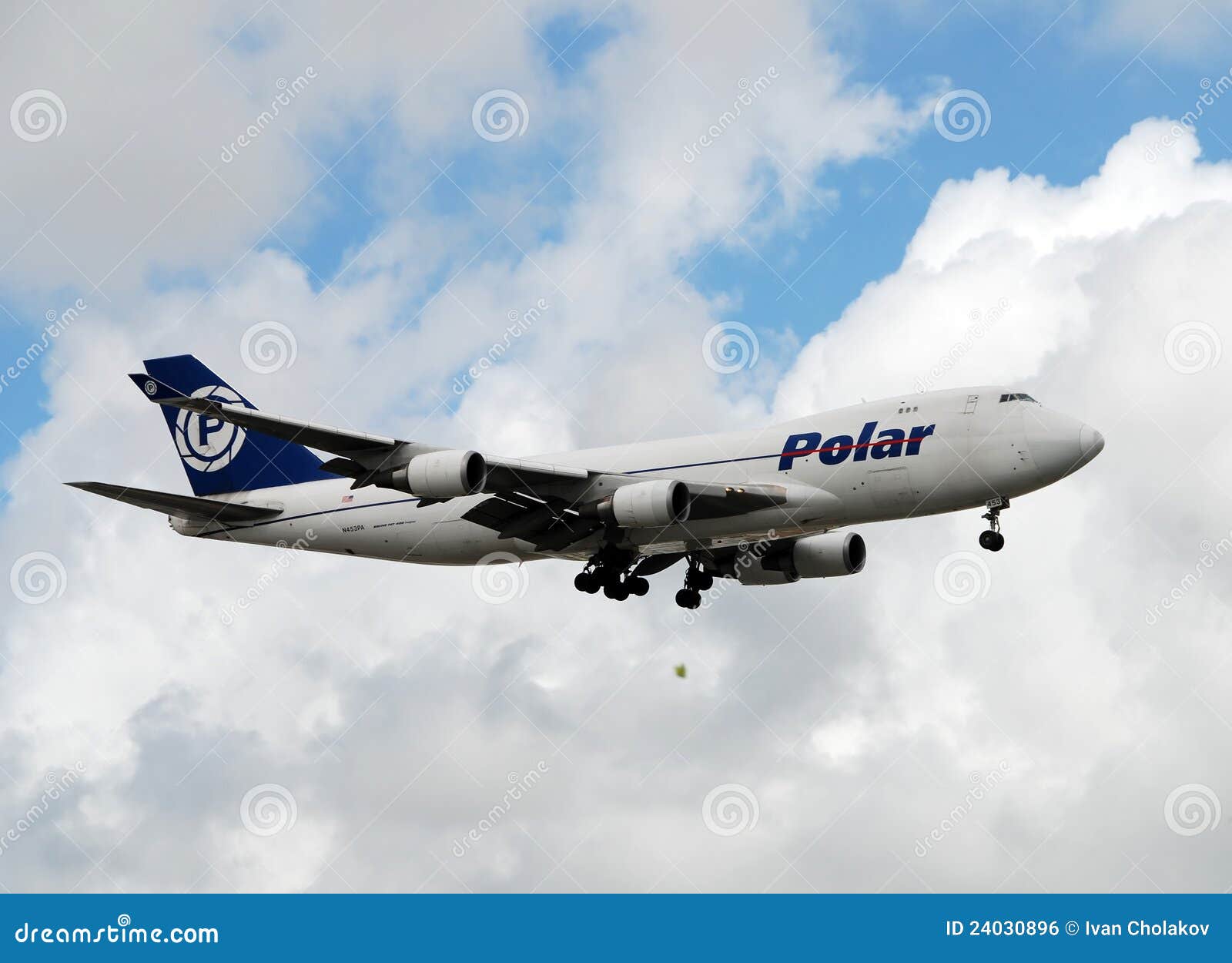 Polar Air Cargo jumbo jet editorial photo. Image of airborne - 24030896