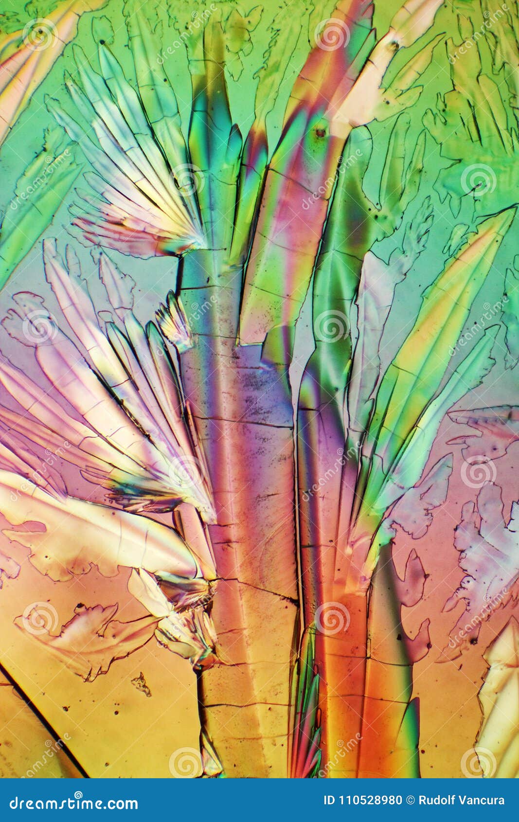 Polarized Light Makes Crystals Gleam Stock Illustration - Illustration ...
