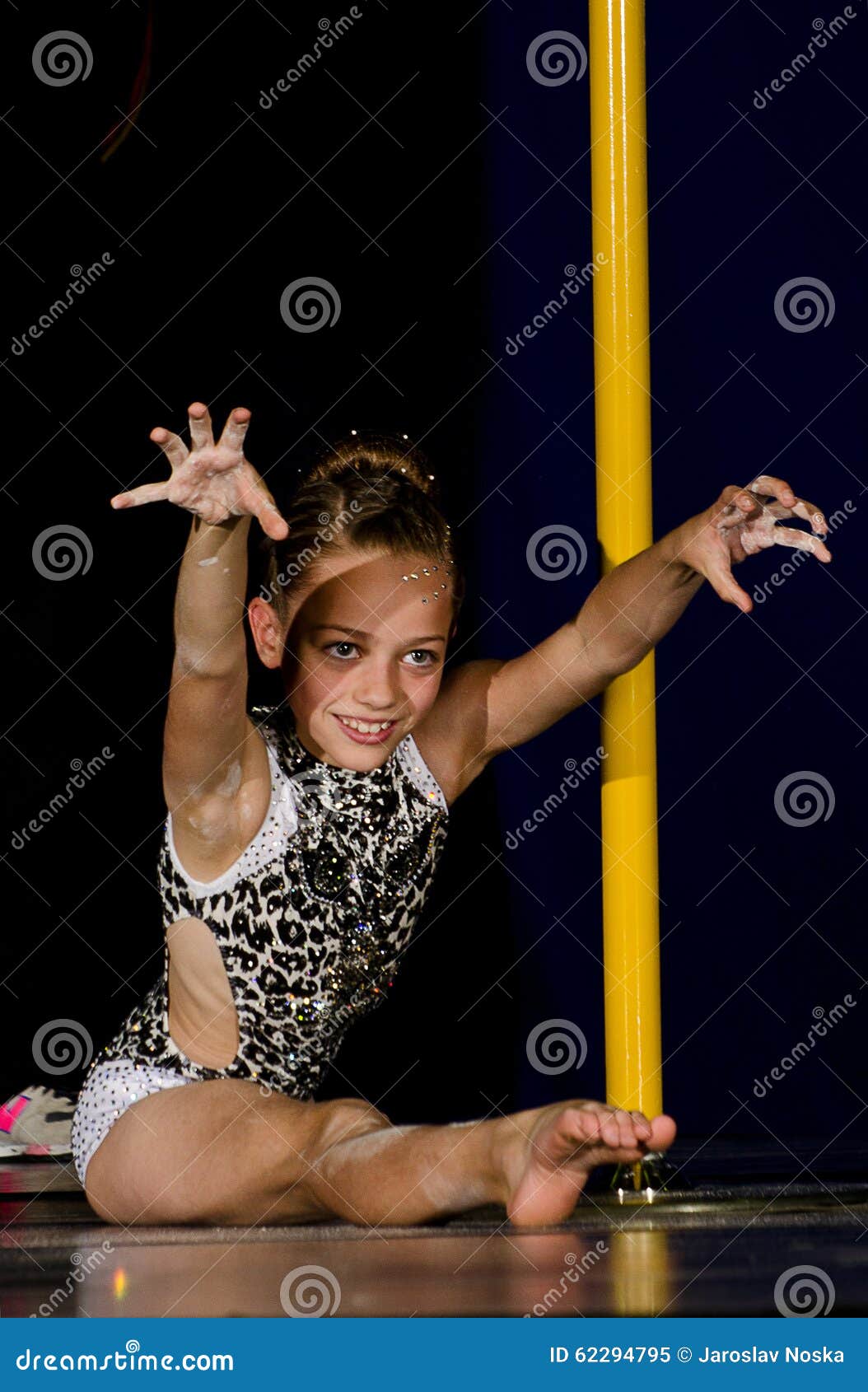 POLE DANCE CHAMPIONSHIP - Junior Editorial Image - Image of girl ...