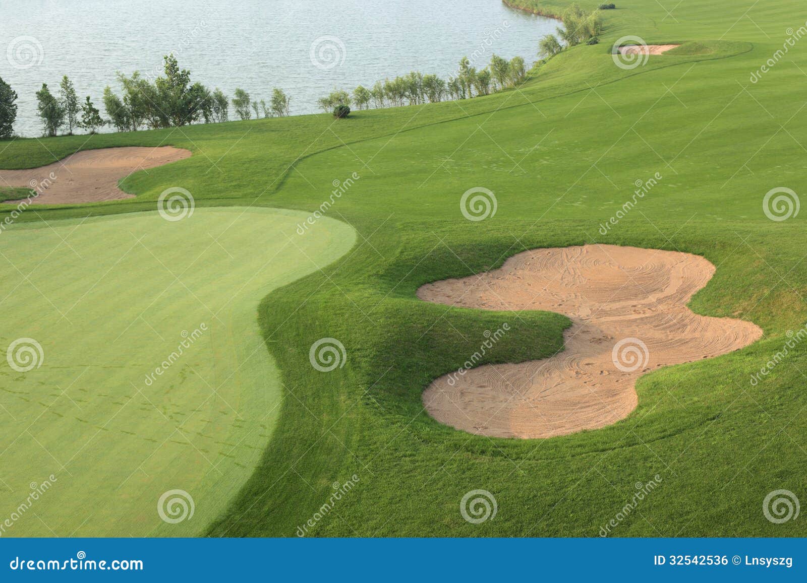 Trawy na pola golfowe