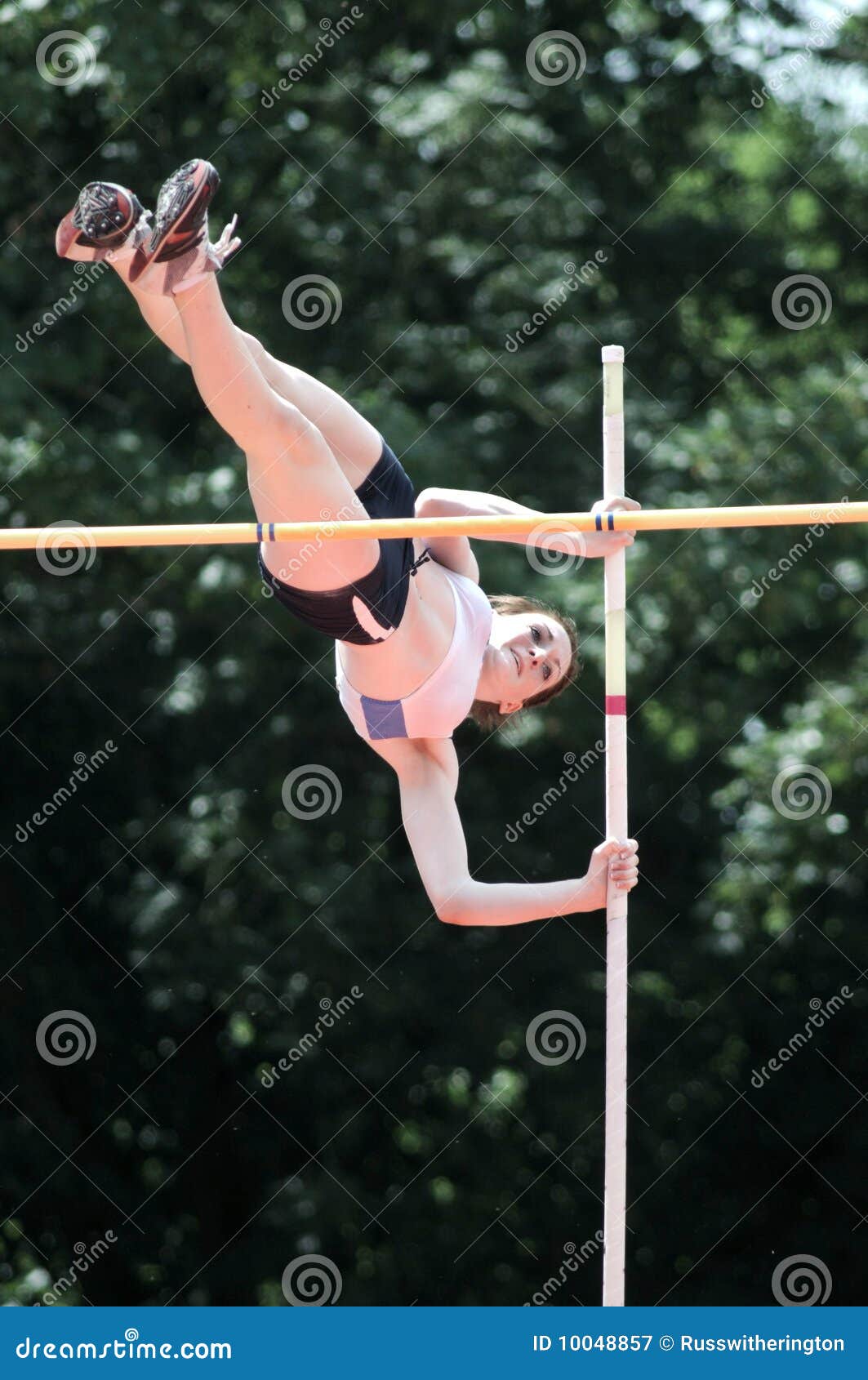 Pole vaulter stock image. Image of pole, success, outdoors - 10048857