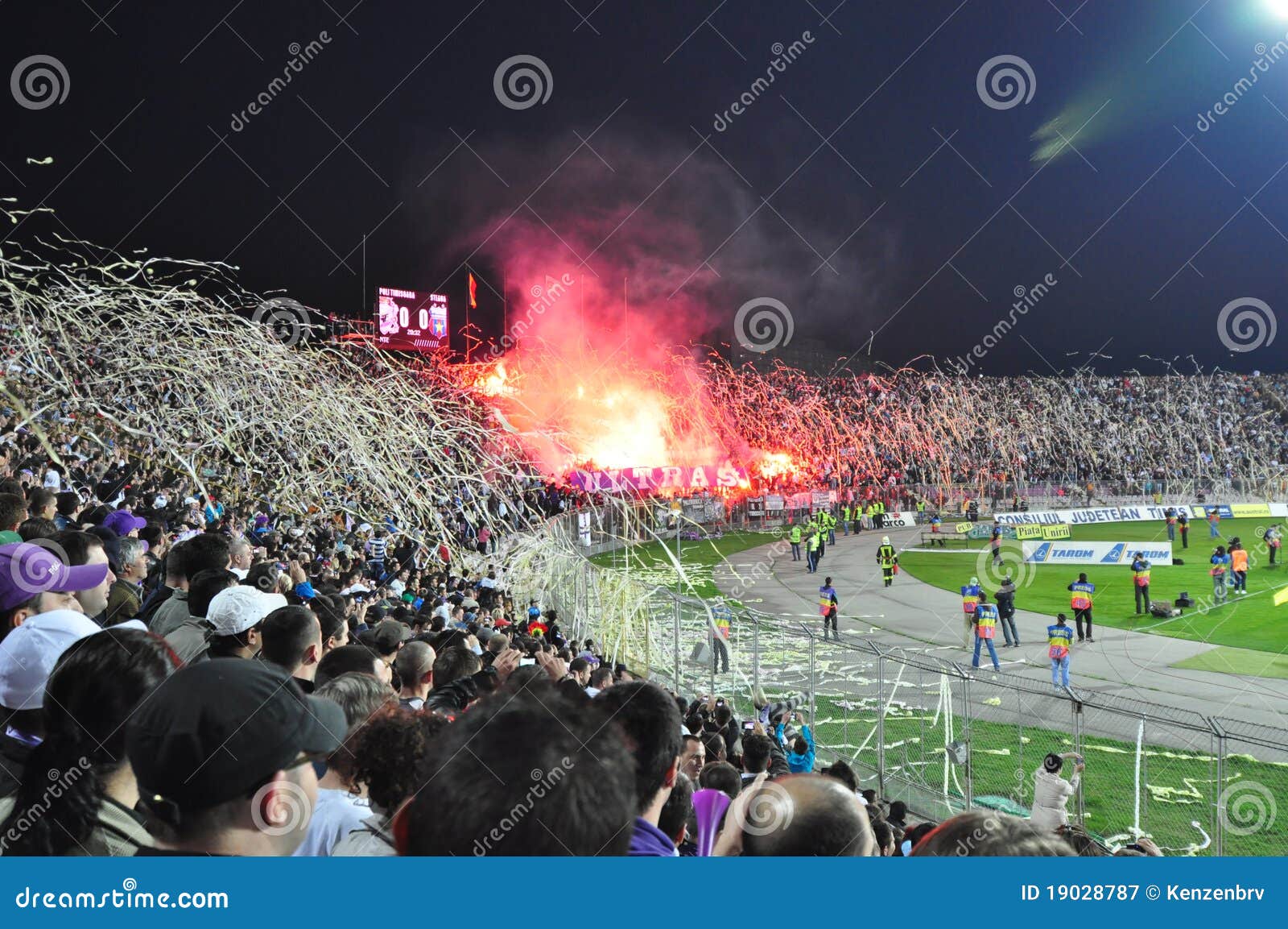 Poli Timisoara gallery 4 editorial photography. Image of soccer - 19028787