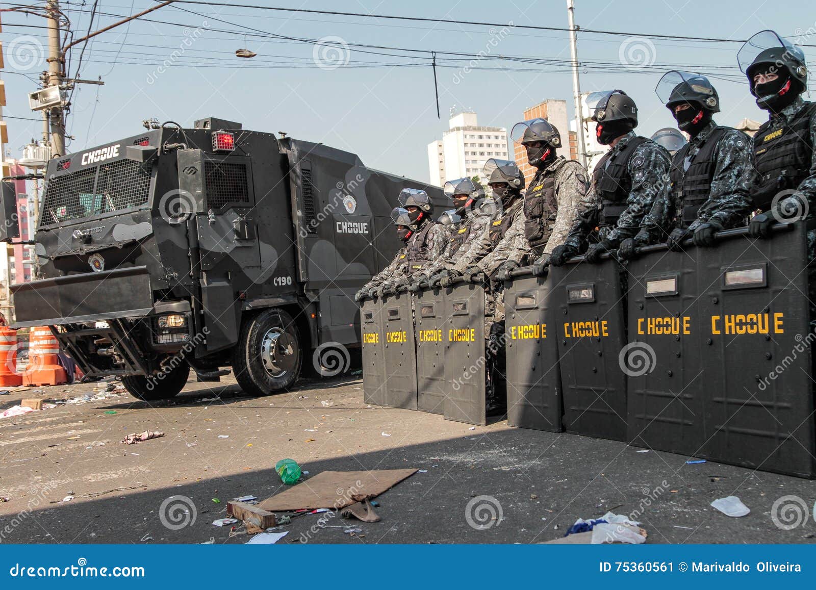 Police Choque photo éditorial. Image du combat, police - 75360561
