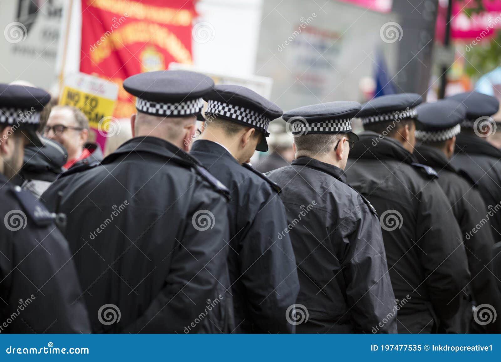 Police Officers from the Metropolitan Police Force Line Up Editorial ...