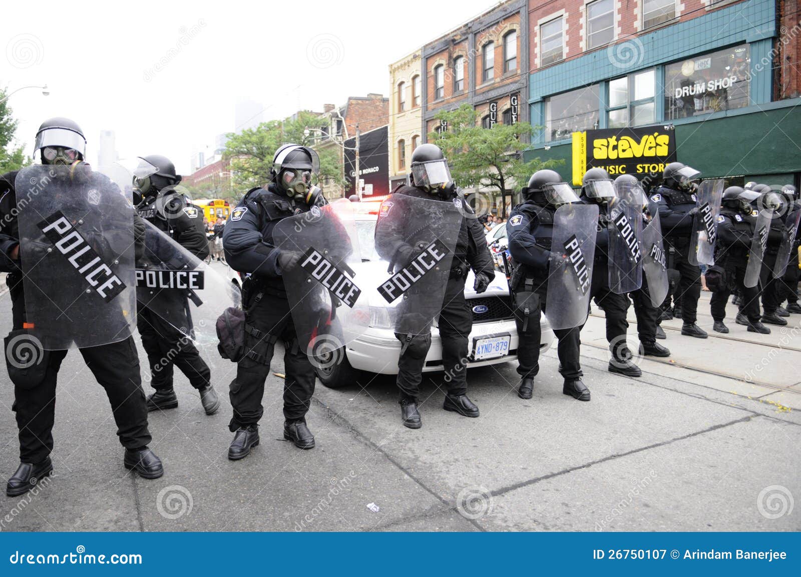 Police Protecting Entrance. Editorial Photography - Image of march ...