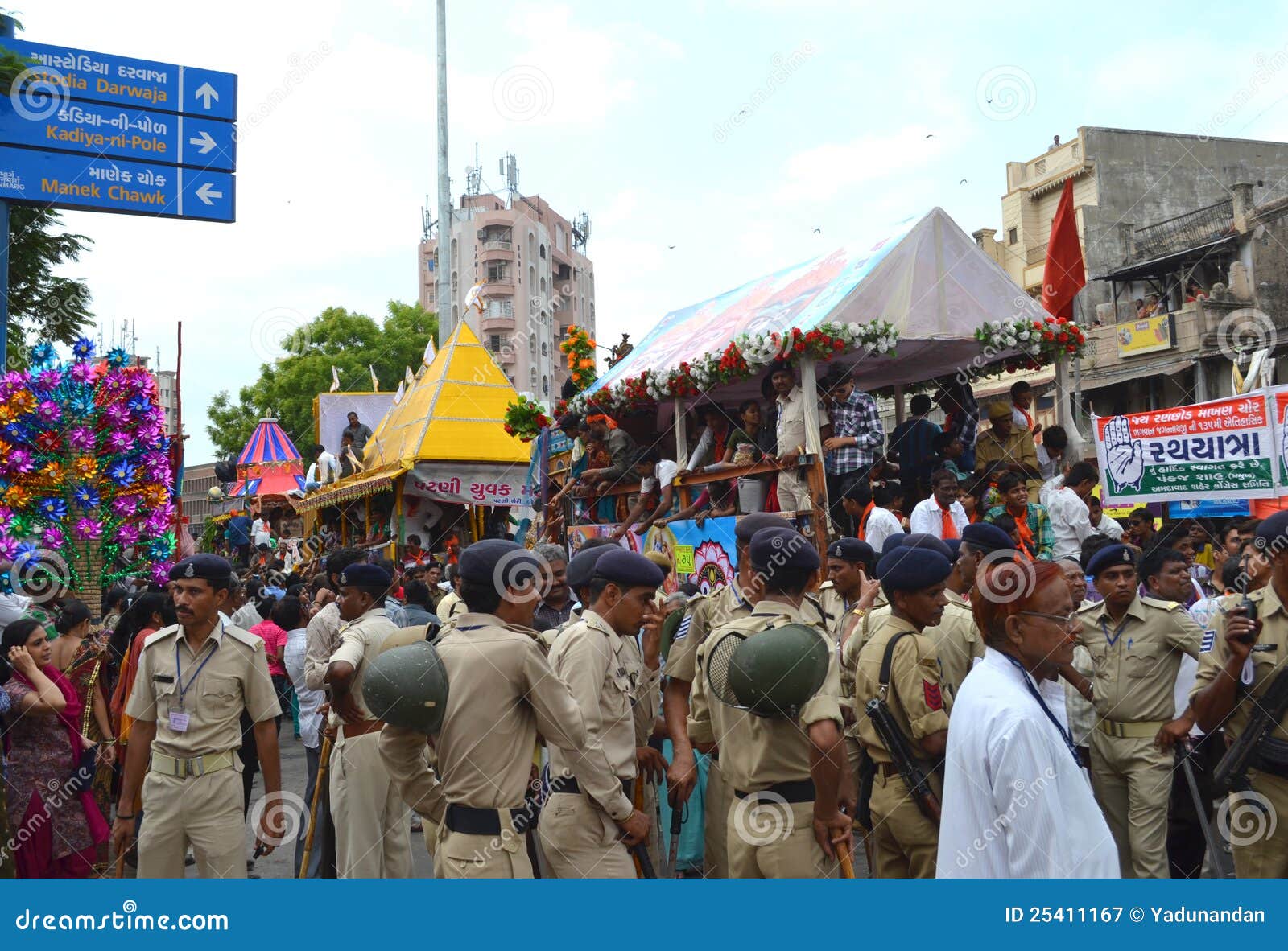 Police Security Gathered for Crowd Control Editorial Photography ...