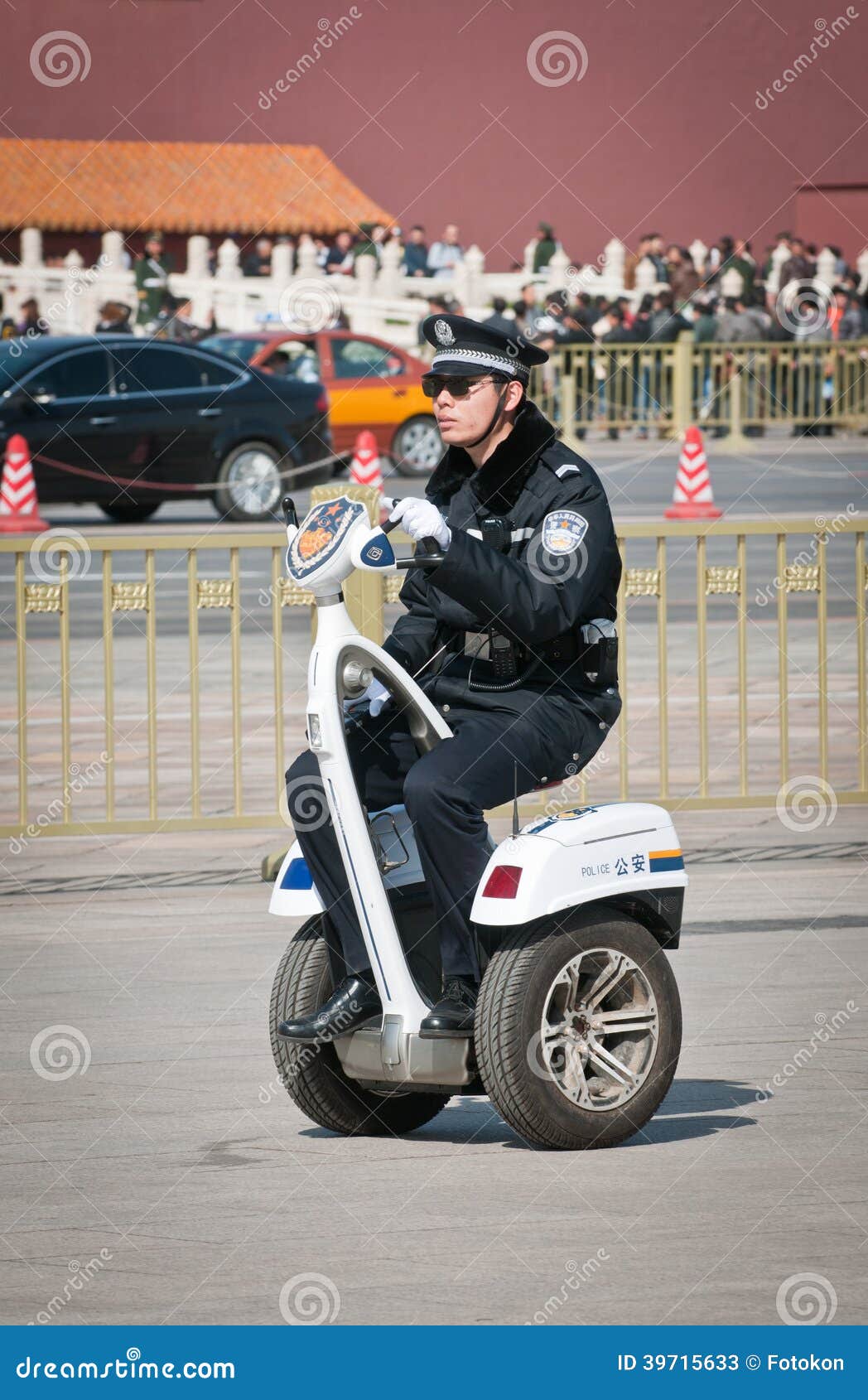 Police segway photo stock éditorial. Image du police - 39715633
