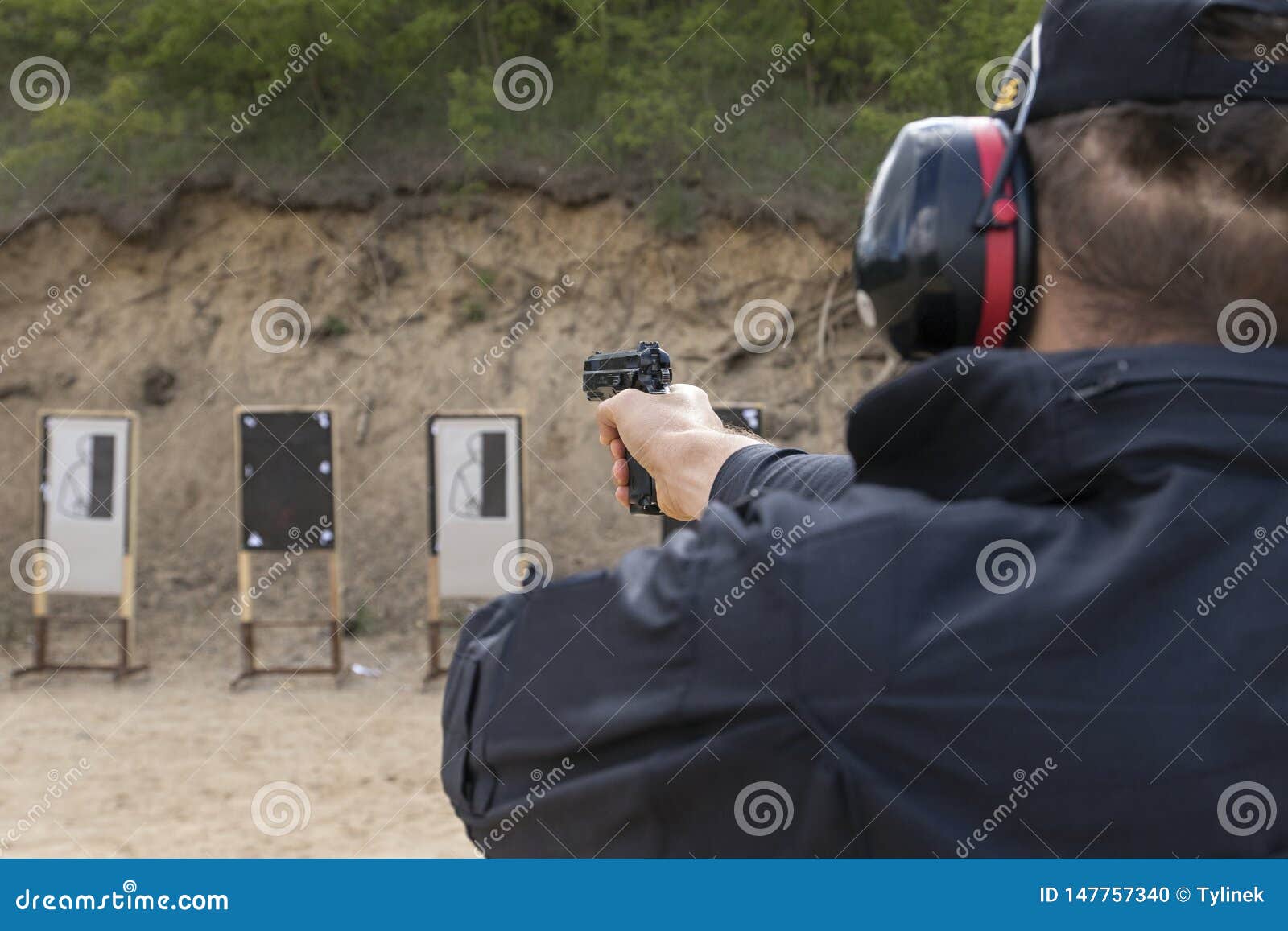Police shooting stock photo. Image of training, target - 147757340