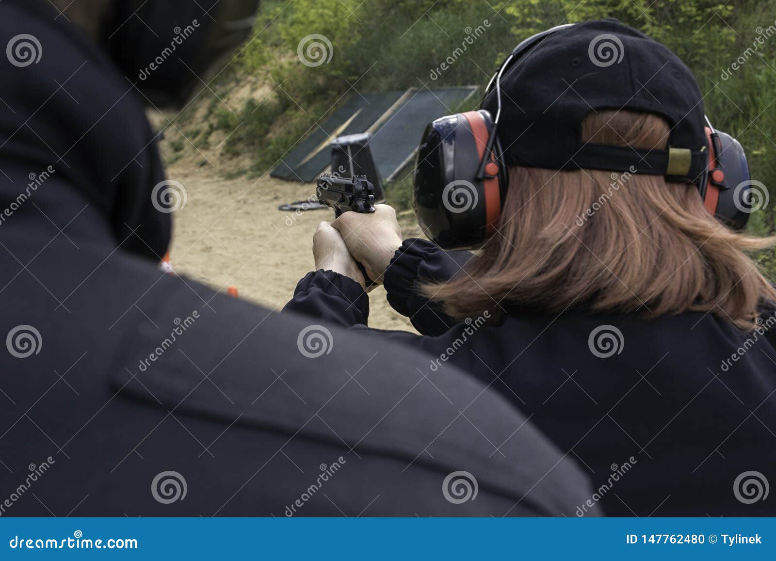 Police shooting editorial image. Image of goal, armed - 147762480