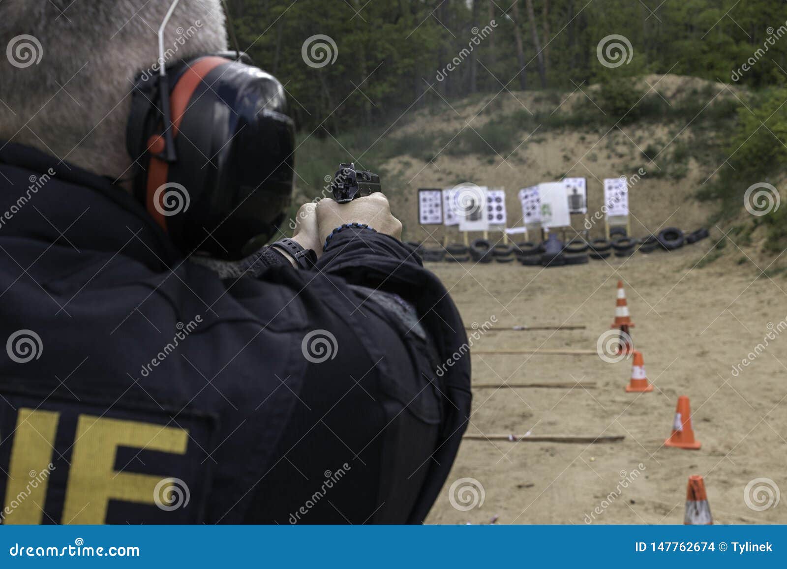 Police shooting stock photo. Image of danger, policeman - 147762674