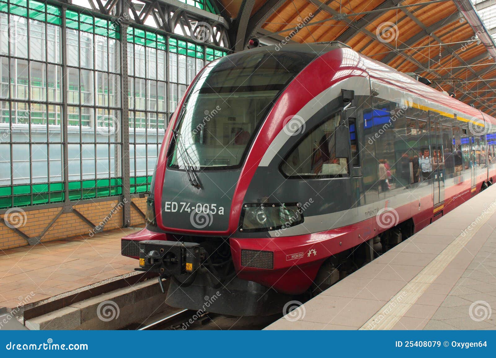 Polish Electric Locomotive EU07 With International Train In Cadca In ...