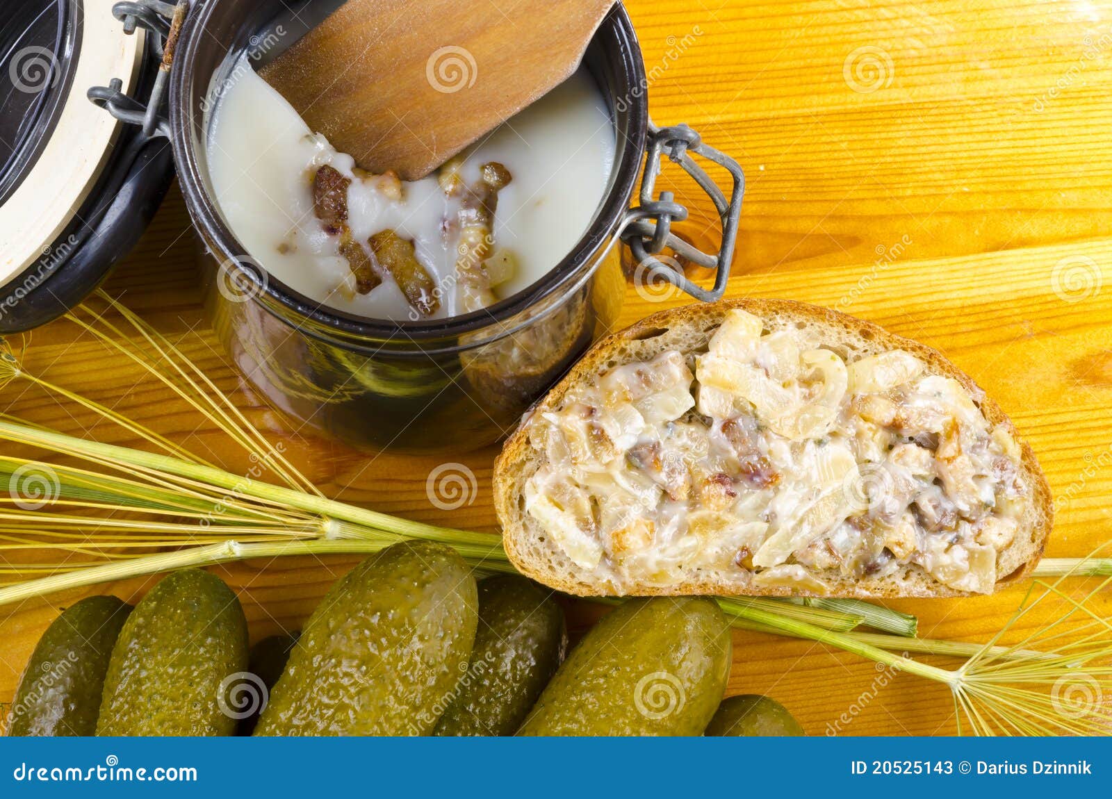 Polish garlic cucumbers stock image. Image of conservation - 20525143