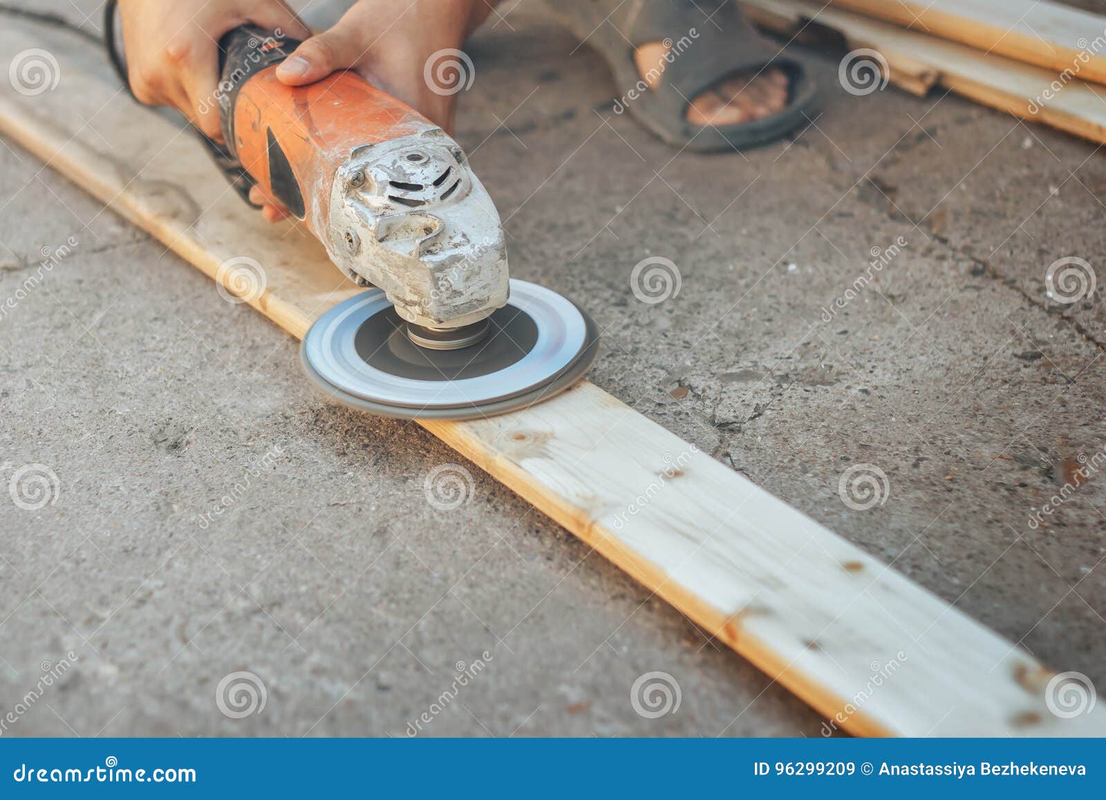 Polish Grinder Machine in Work Stock Image - Image of abrasive, builder ...