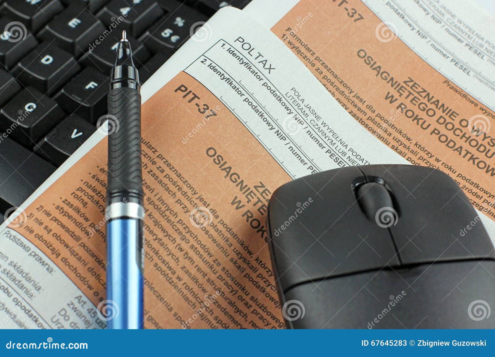 Polish tax form (PIT-36) editorial stock photo. Image of banknote ...