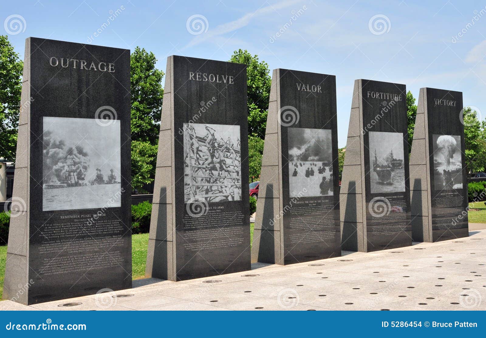 Polished Granite War Memorial Editorial Stock Image - Image of public ...