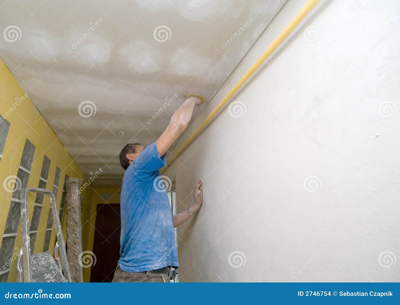 Polishing ceiling stock photo. Image of paper, constructing - 2746754