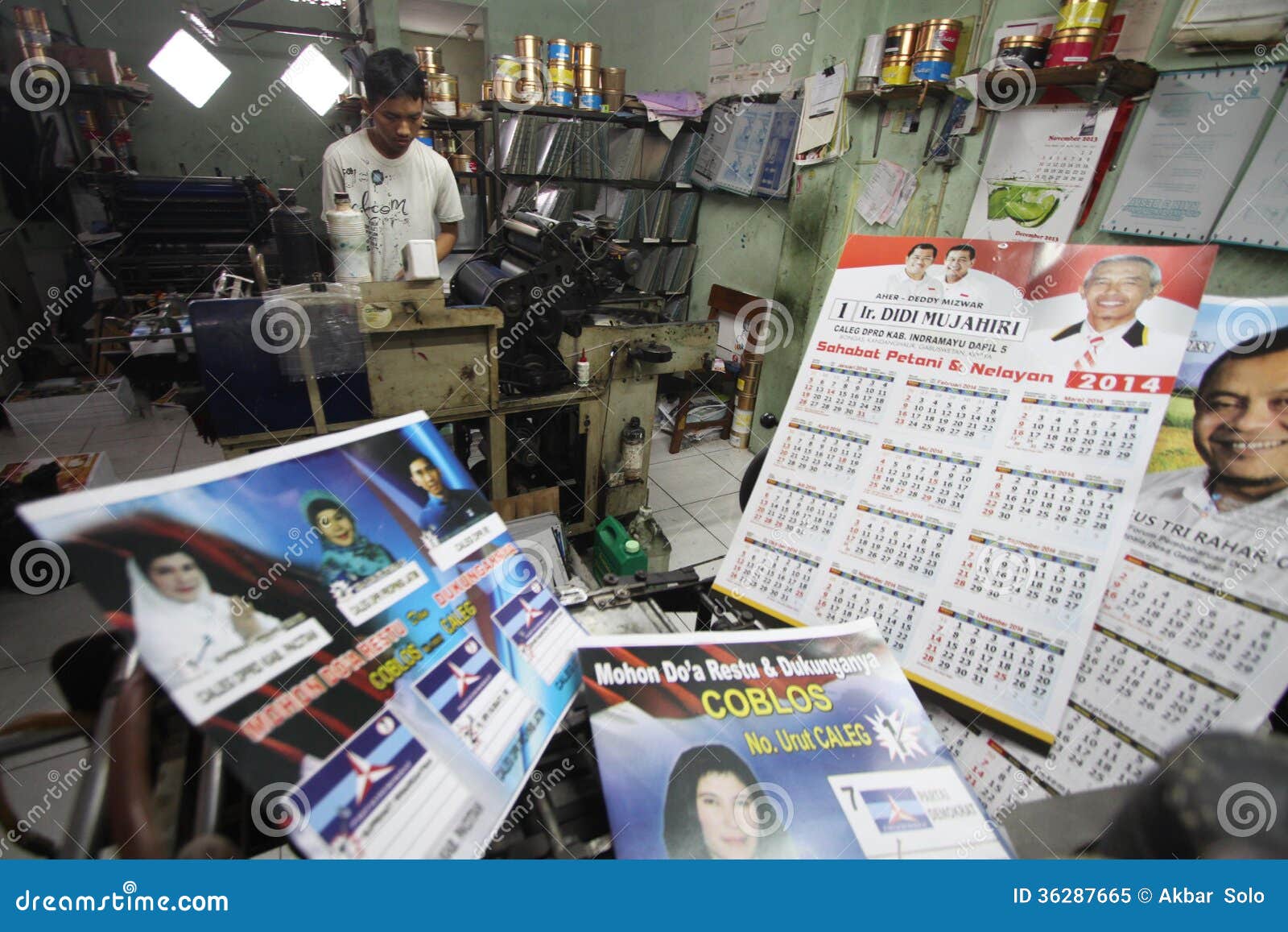 Political calendar editorial image. Image of central - 36287665