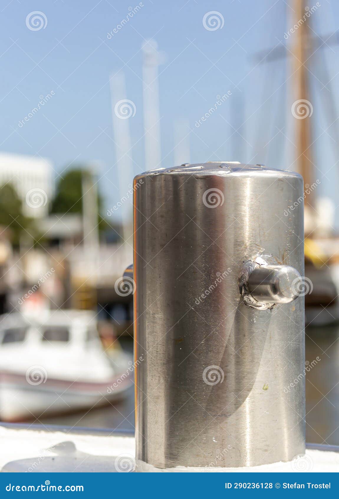 Poller am Schiffskai stock photo. Image of wine, water - 290236128