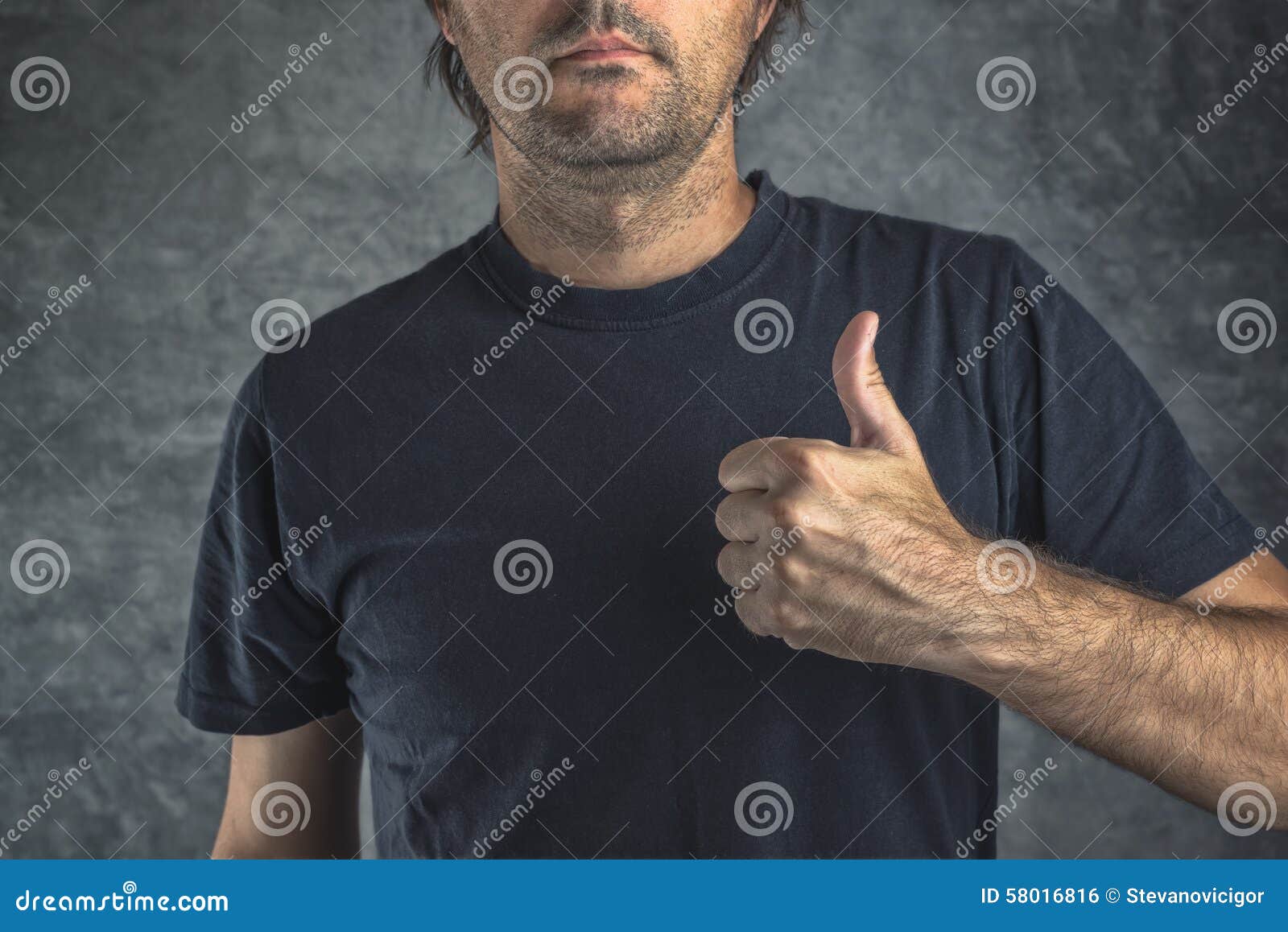 Pollice Alzato Su Per Approvazione Fotografia Stock - Immagine di ...