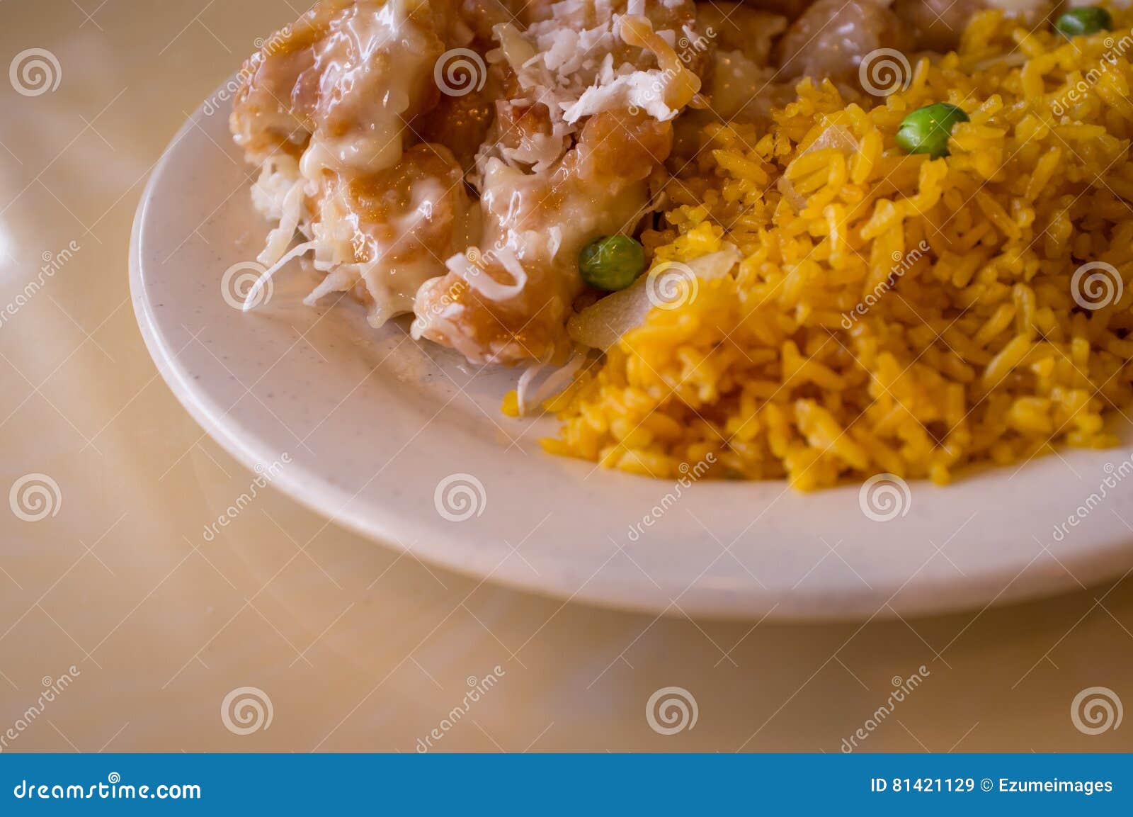 Pollo chino del coco imagen de archivo. Imagen de dulce - 81421129