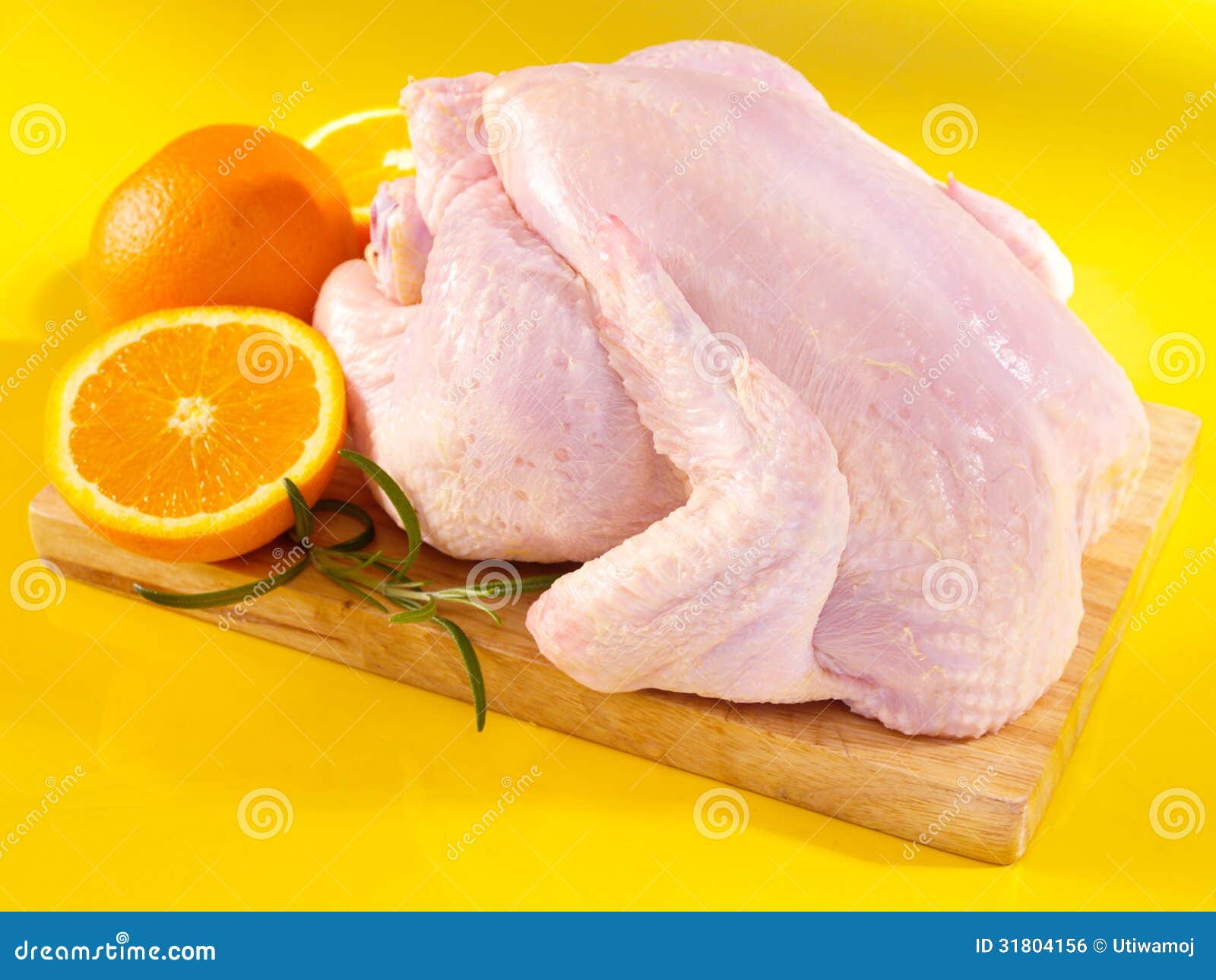 Pollo crudo foto de archivo. Imagen de cena, parrilla - 31804156