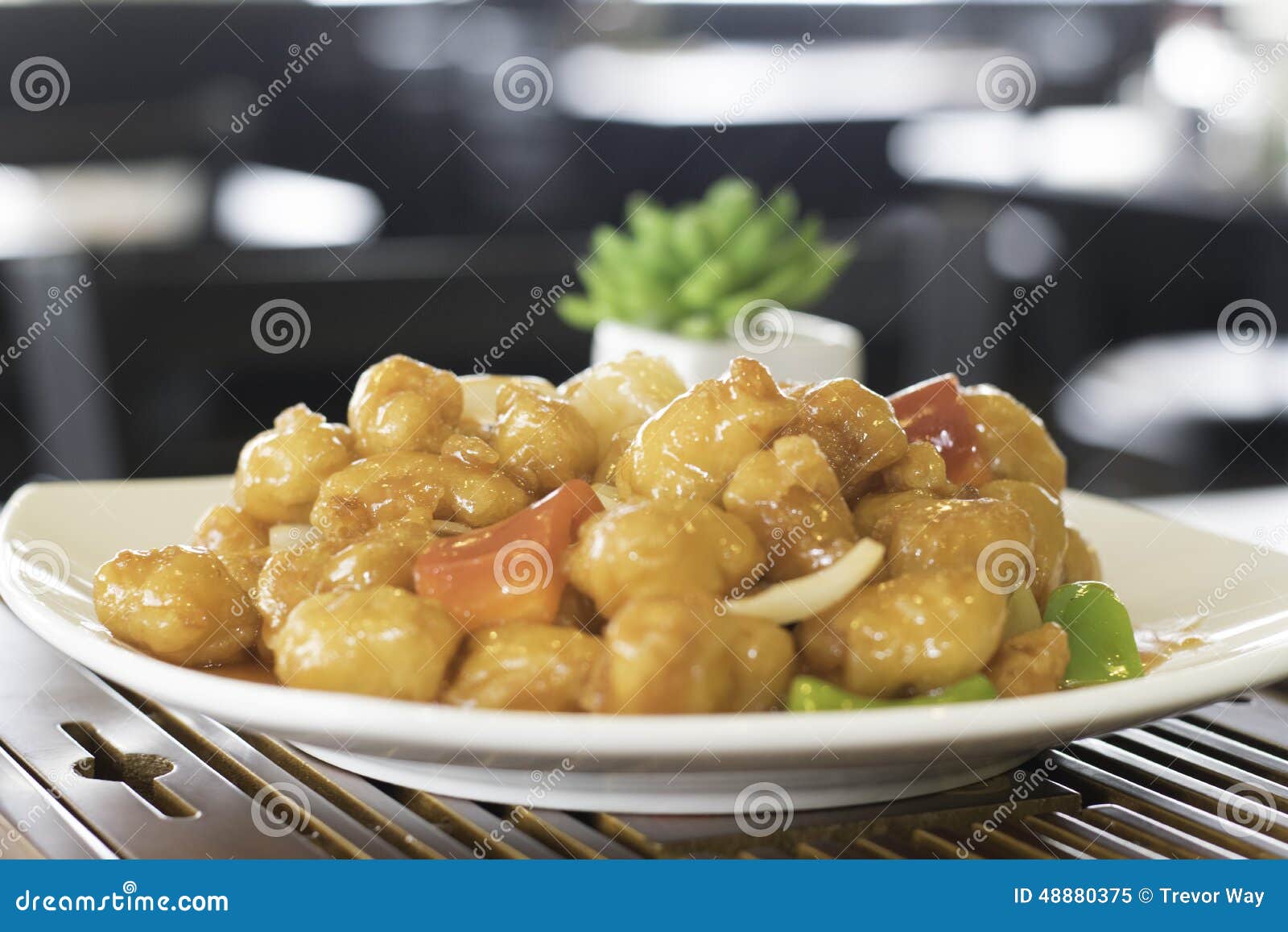 Pollo dulce y amargo 2 imagen de archivo. Imagen de delicioso - 48880375